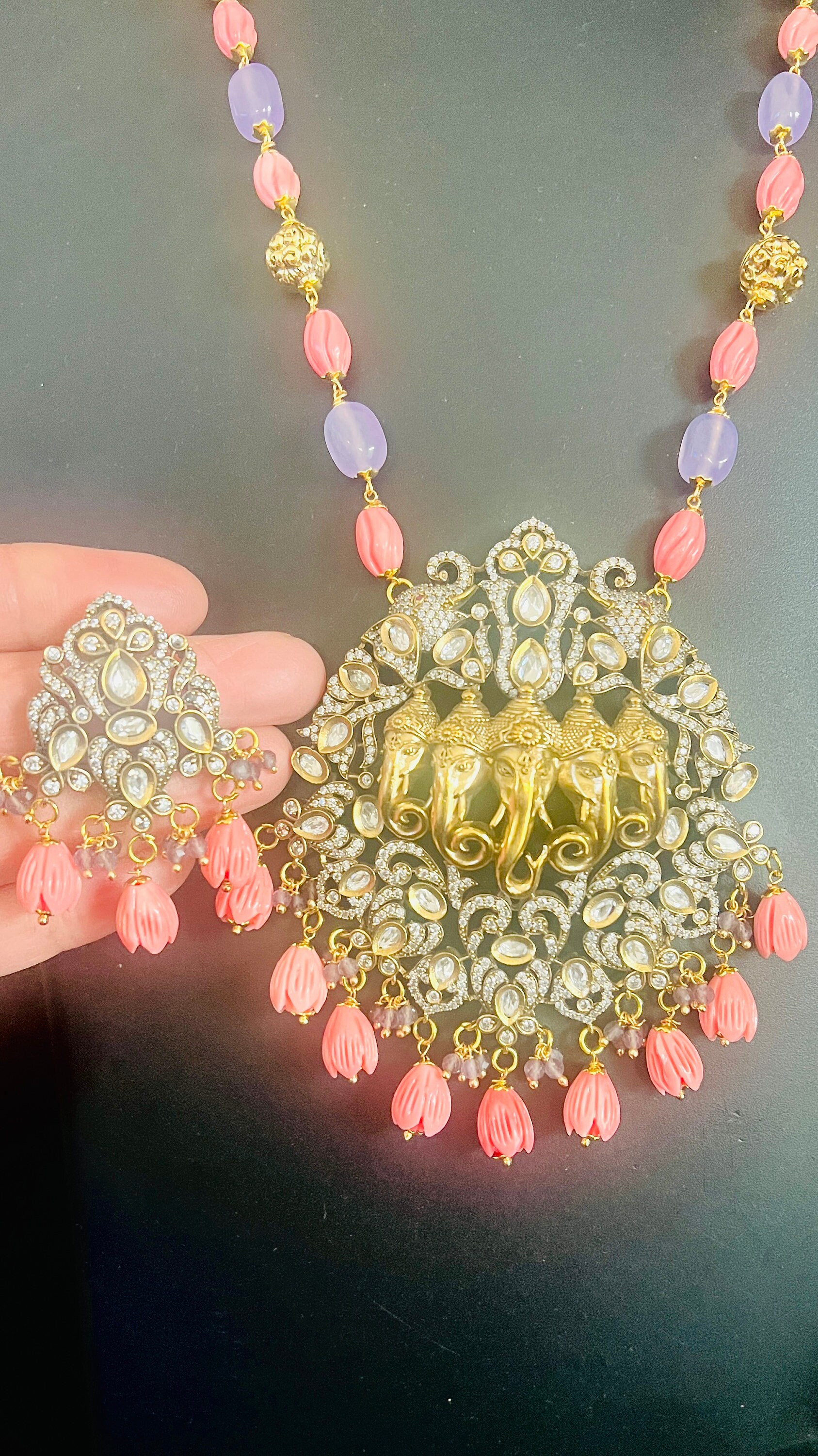 Mossanite Studded Taiwan Tulip Beads Midlength Set With 5 Faced ...