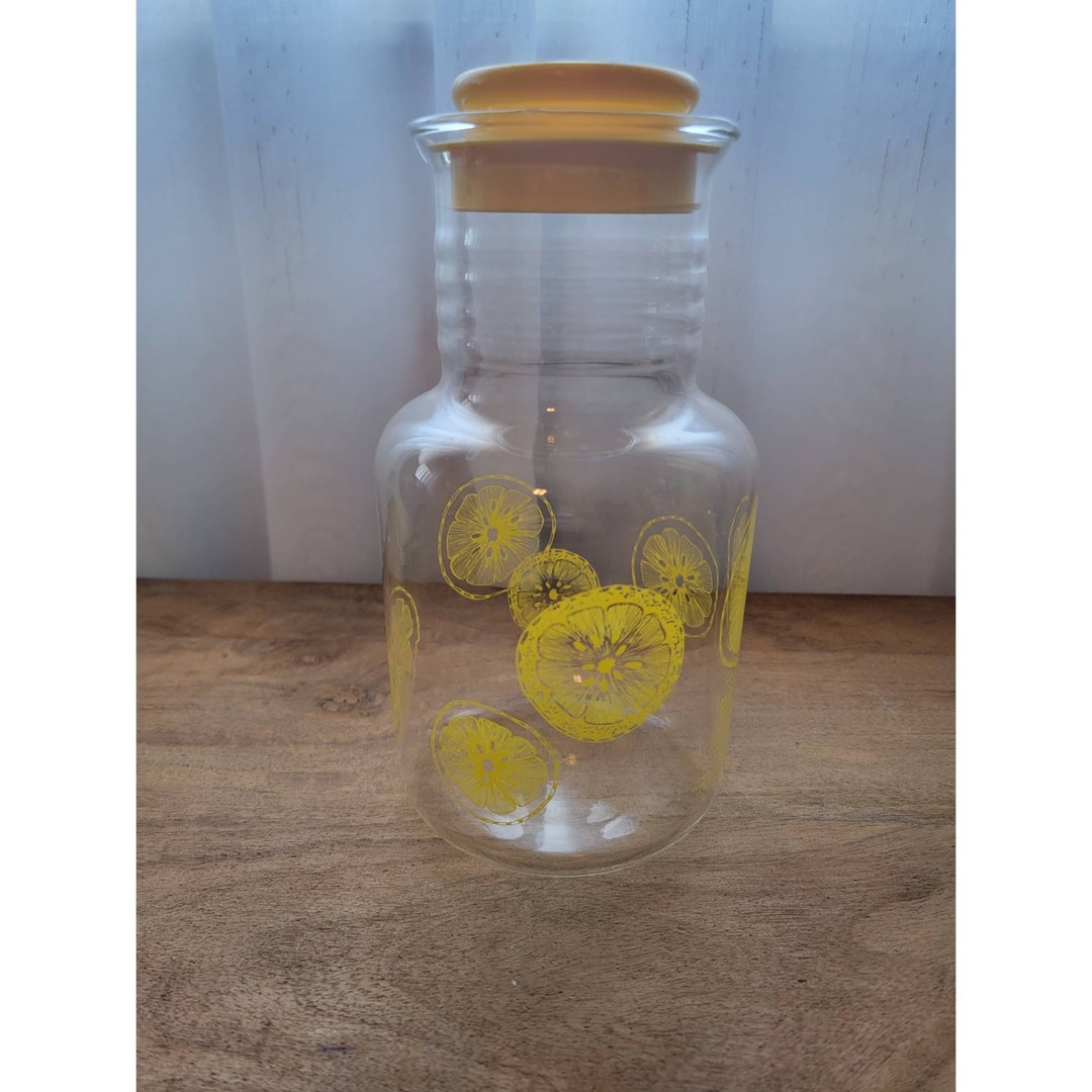 Vintage Pyrex Lemon Pitcher Carafe - Etsy