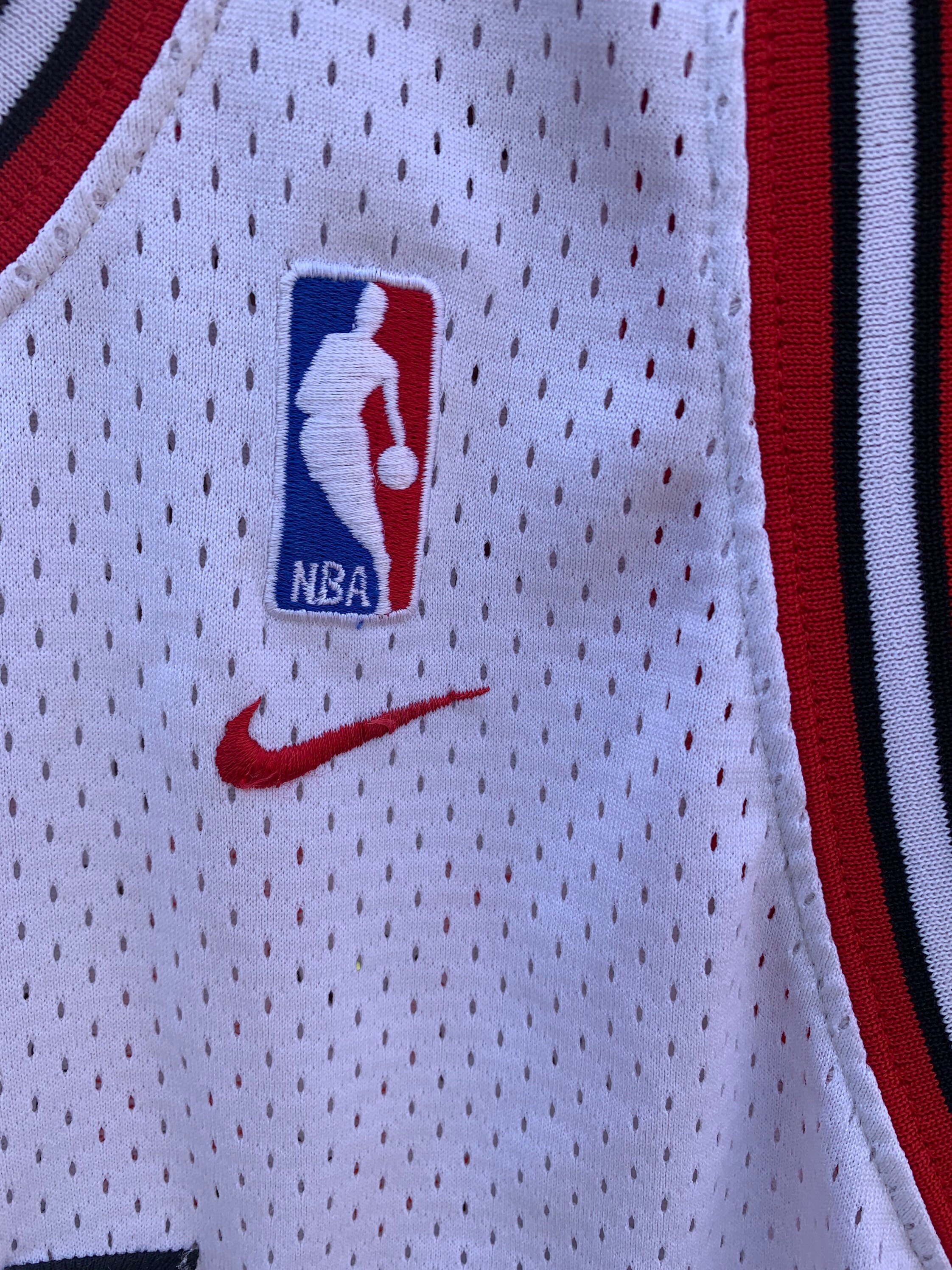 Vintage 90s Nike Chicago Bulls Michael Jordan Number 23 Jersey Size XXL ...