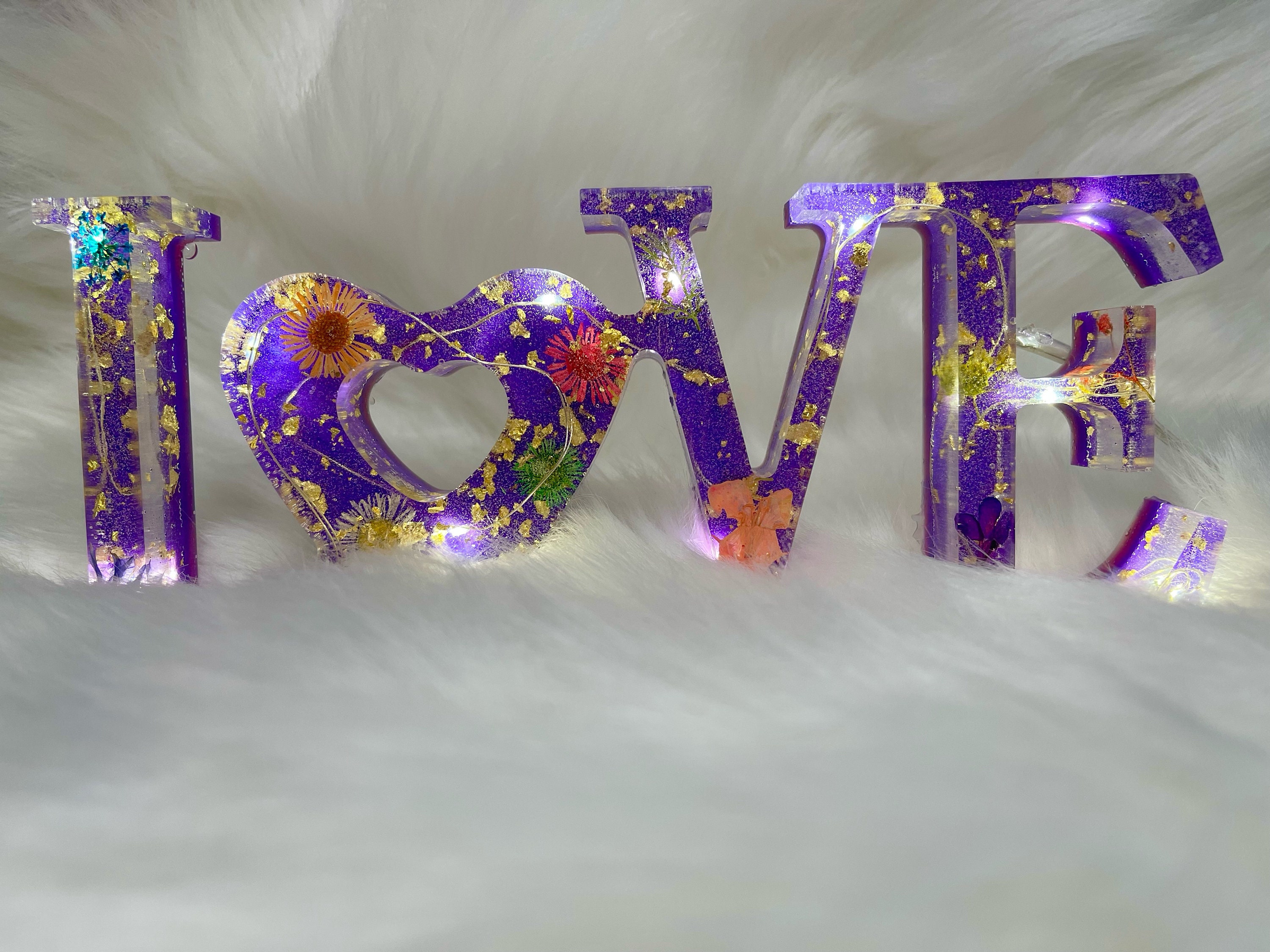 Resin Love Sign With LED Lights - Etsy