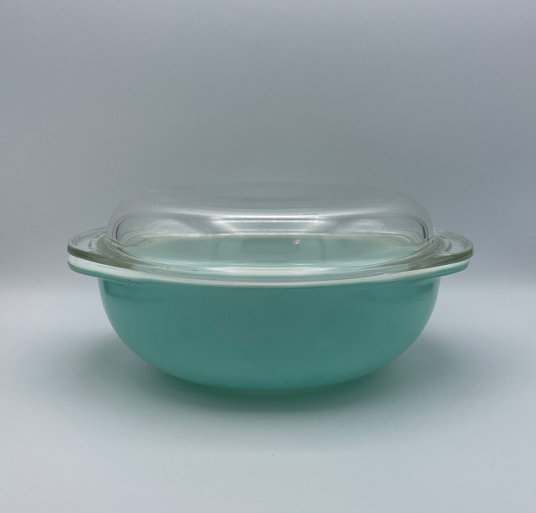 Pyrex Turquoise Blue Robin Egg 2qt Round Casserole Bowl 024 With ...