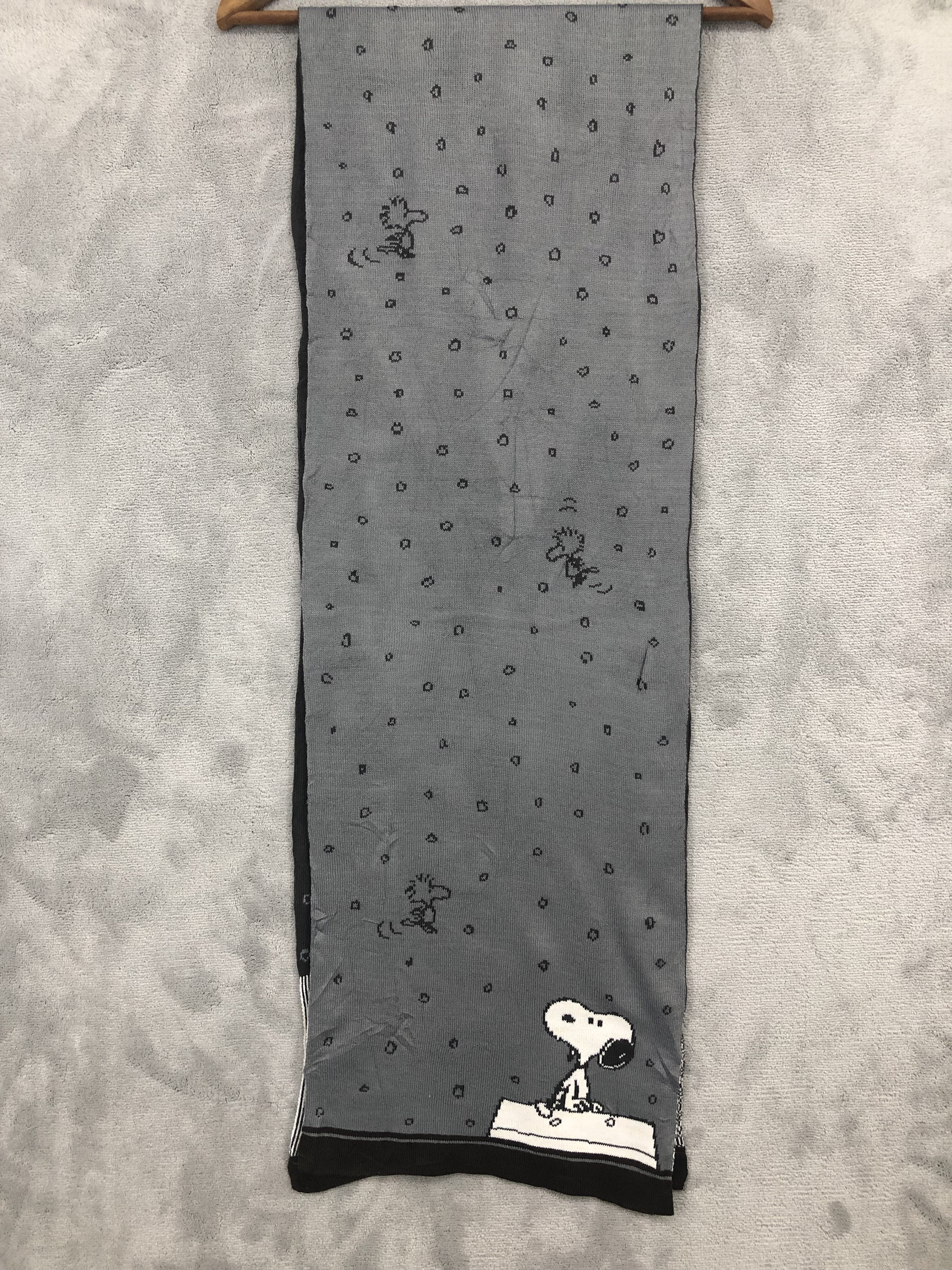 Vintage Snoopy Peanuts Wool Muffler Scarf Cartoon Scarf Neck Warmer ...