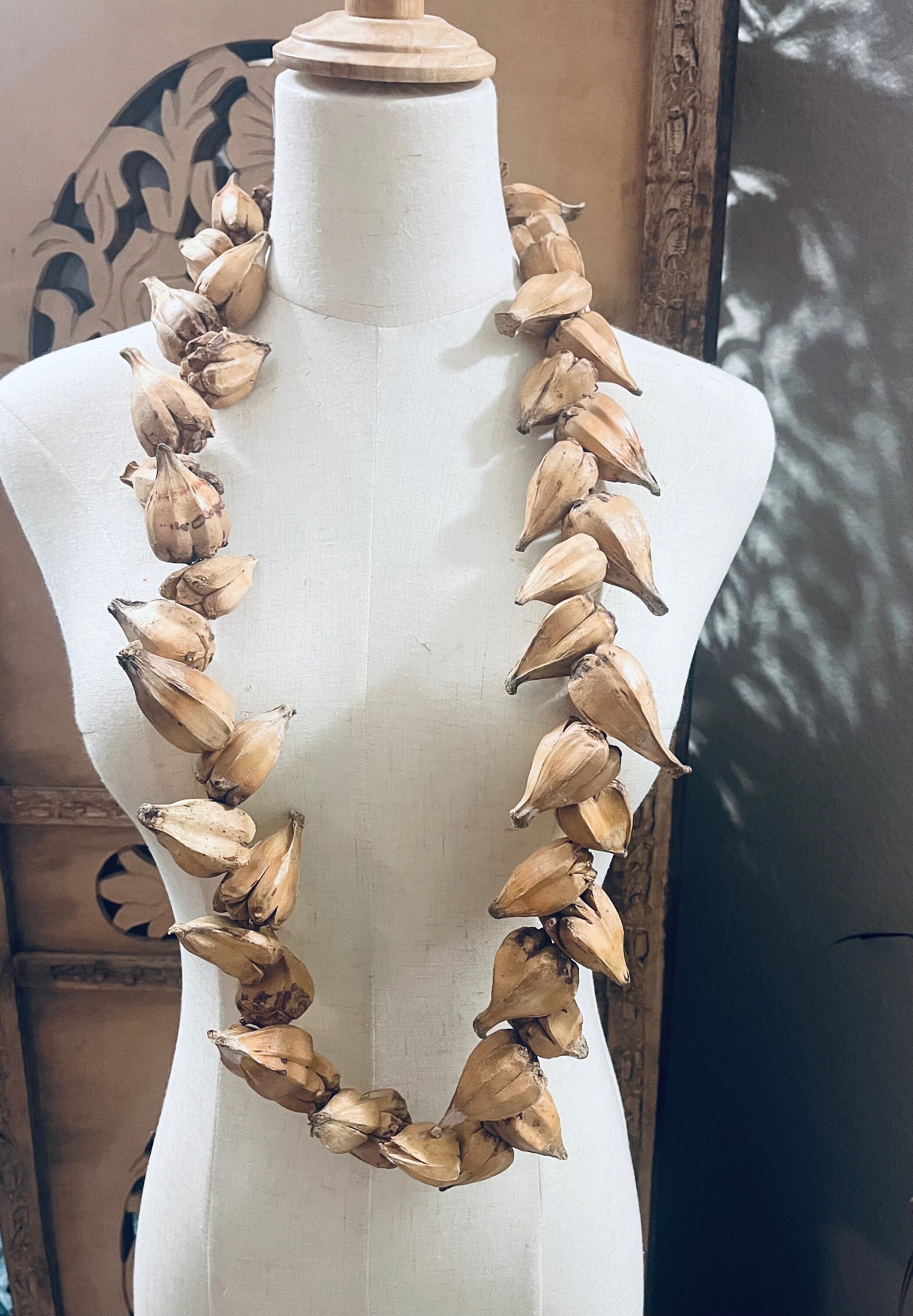 Samoa Lei. Ula Paogo. High Chiefs. High Importance. Family Matai. - Etsy