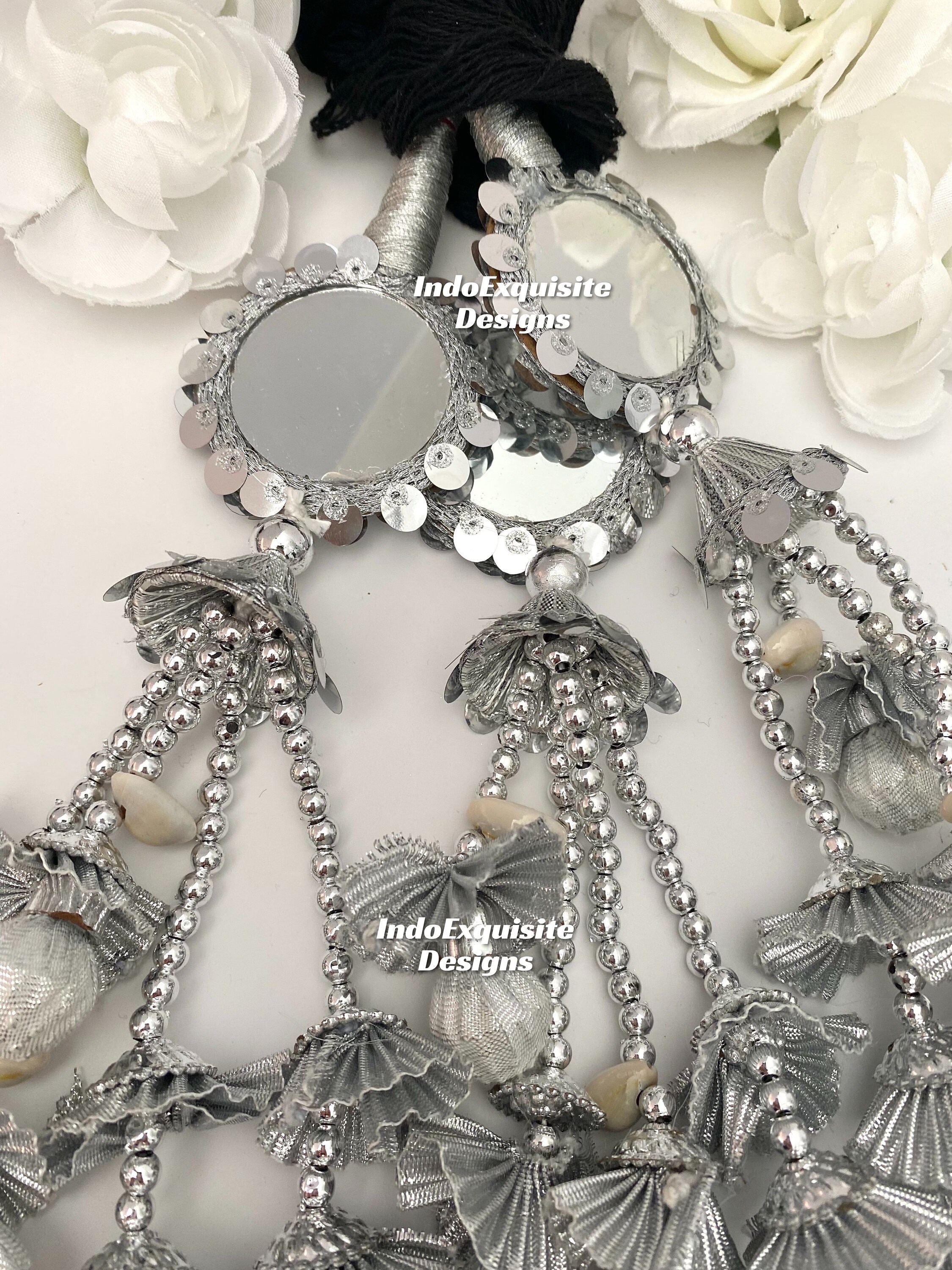 Indian/punjabi Mirror Silver Paranda With Sea Shells /jago Parandihair ...