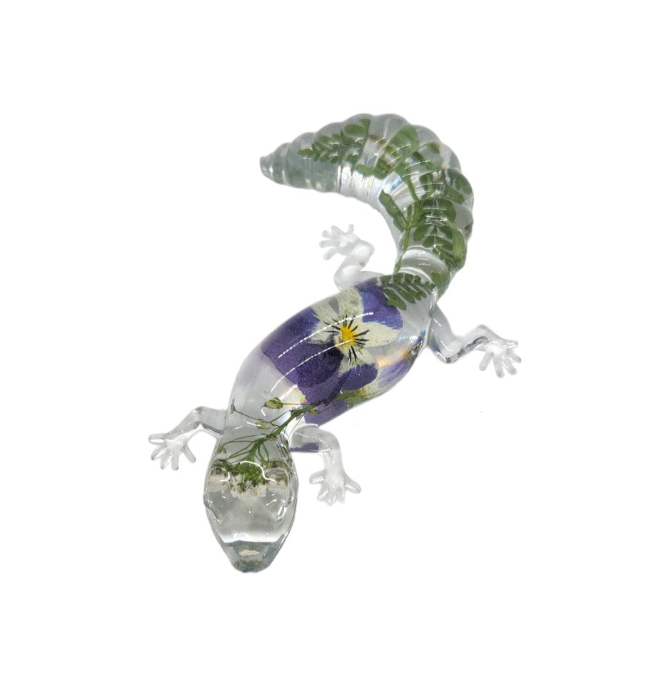 Resin Gecko With Real Flowers - Etsy