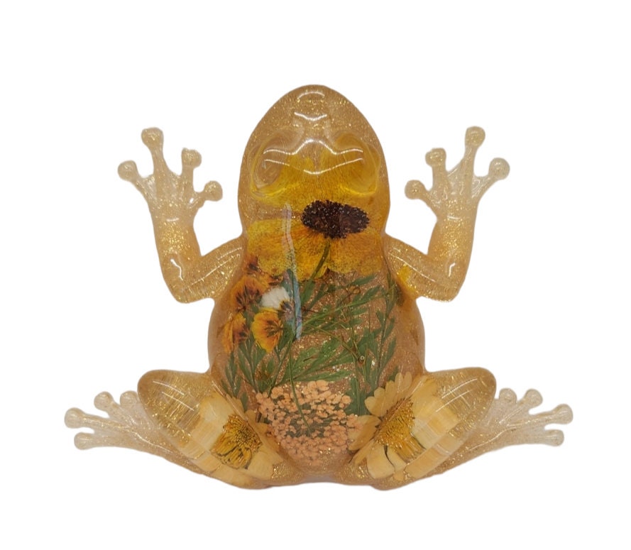 Resin Frog With Real Flowers - Etsy