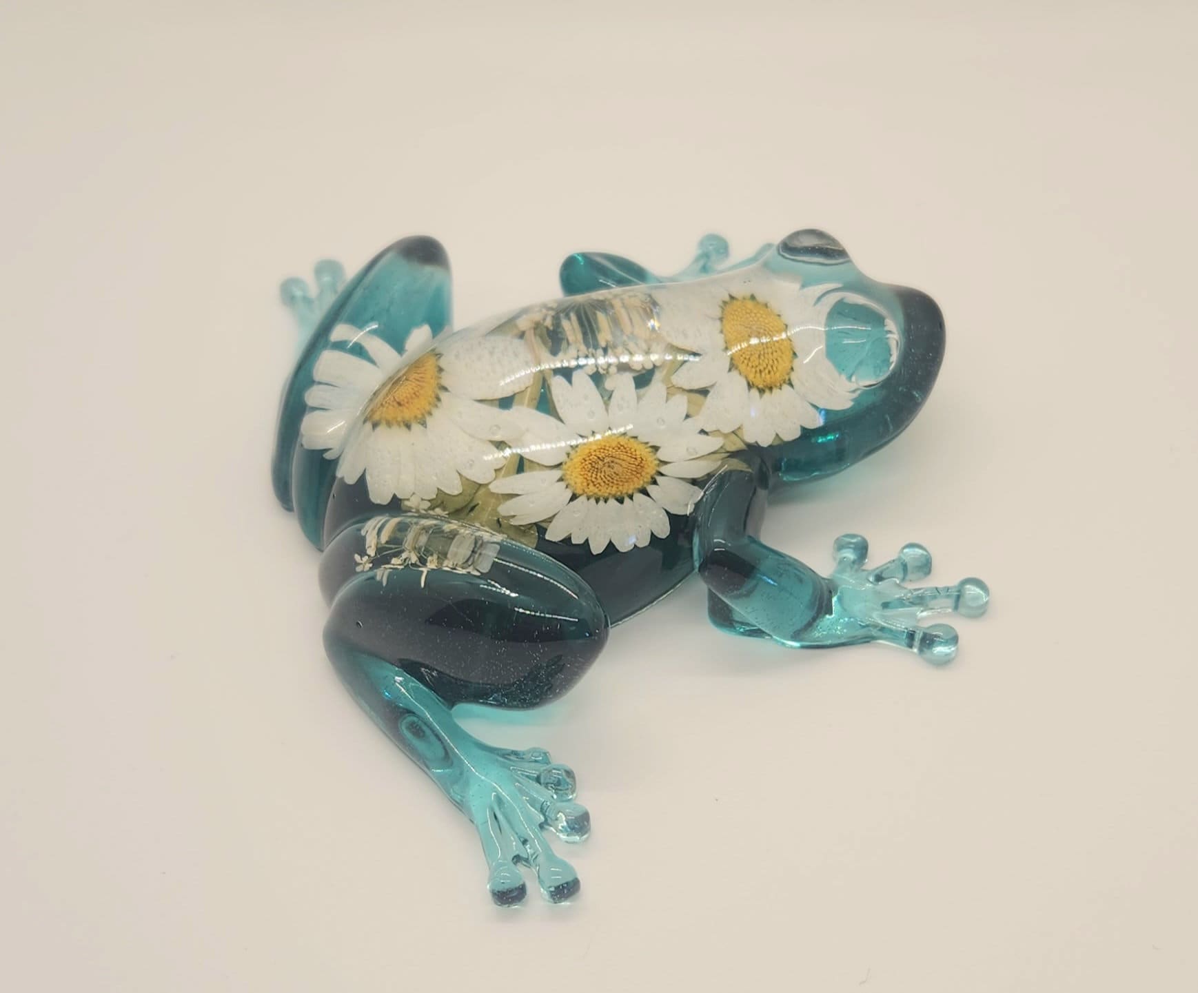 Resin Frog With Real Flowers - Etsy