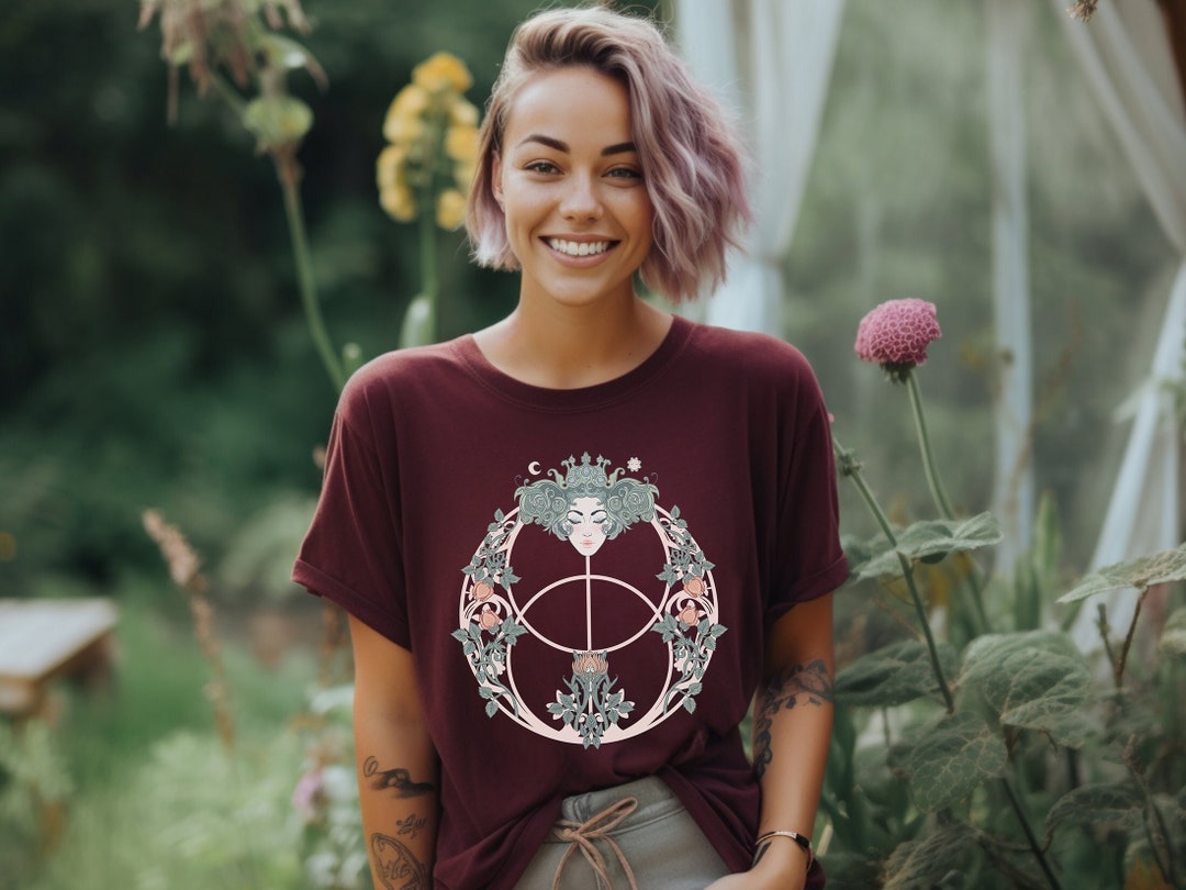 Chalice Well Goddess T-Shirt, Avalon, Camelot, Holy Grail, Vesica ...
