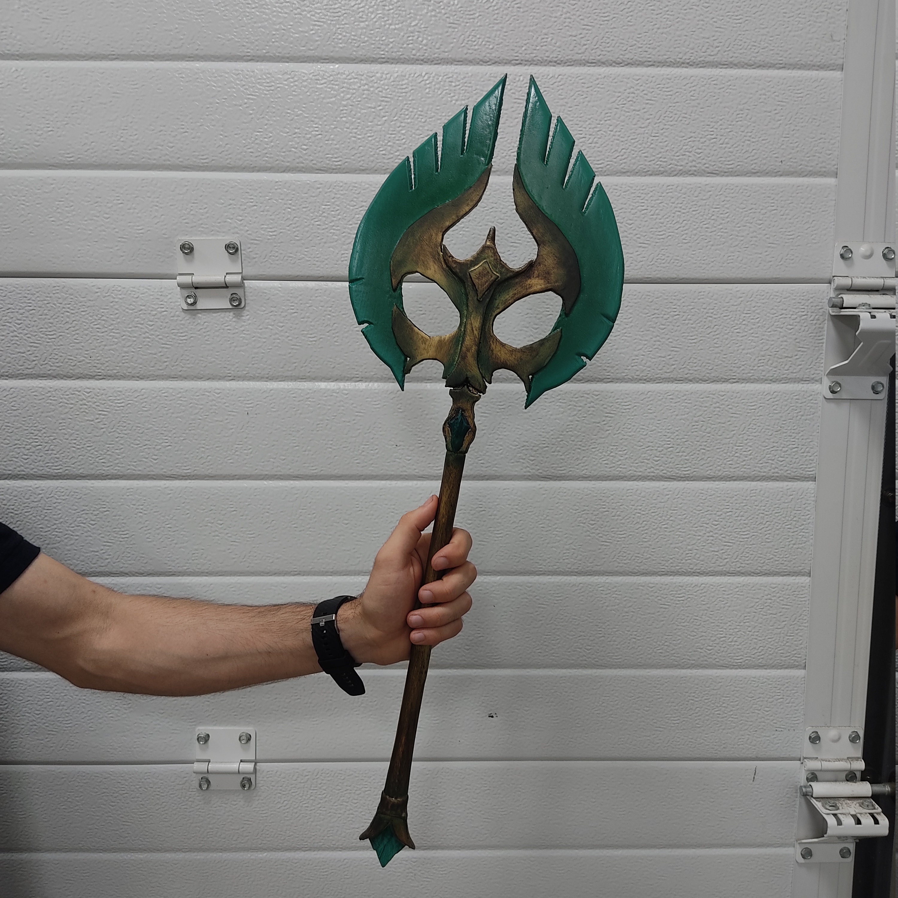 Skyrim Glass Axe Skyrim Weapon Skyrim Axe Skyrim Cosplay | Etsy