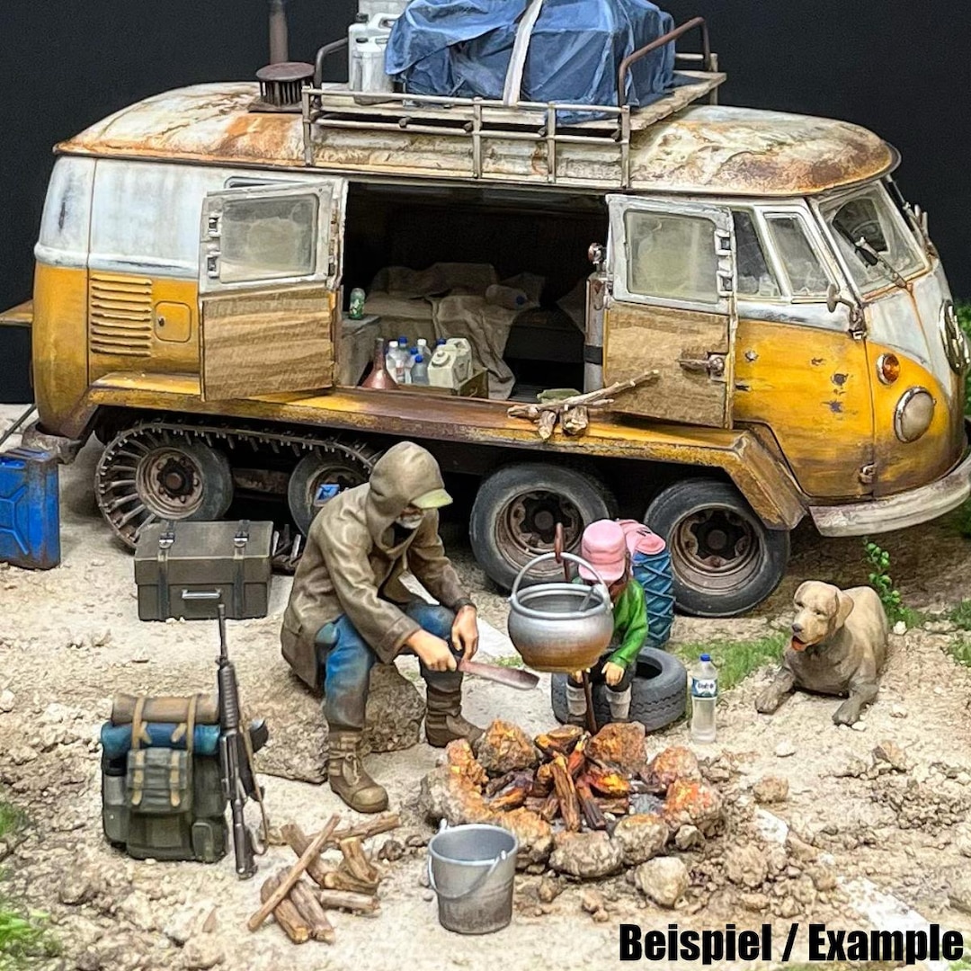 Man With Child at Campfire / Apocalypse - Resin Figure Set - 1:24, 32 ...