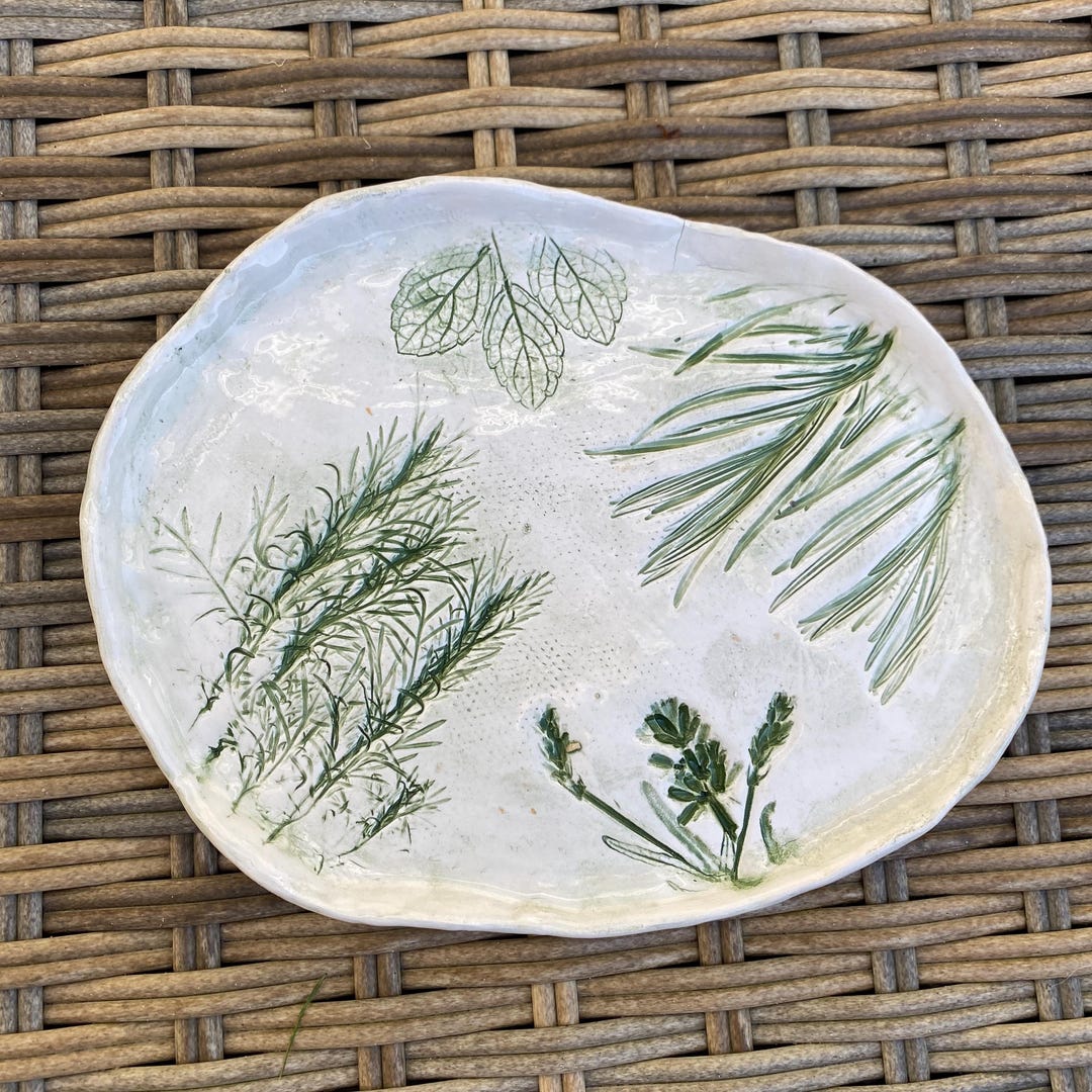 Set of Porcelain Plates With Herb Print – Nature-inspired and Unique - Etsy