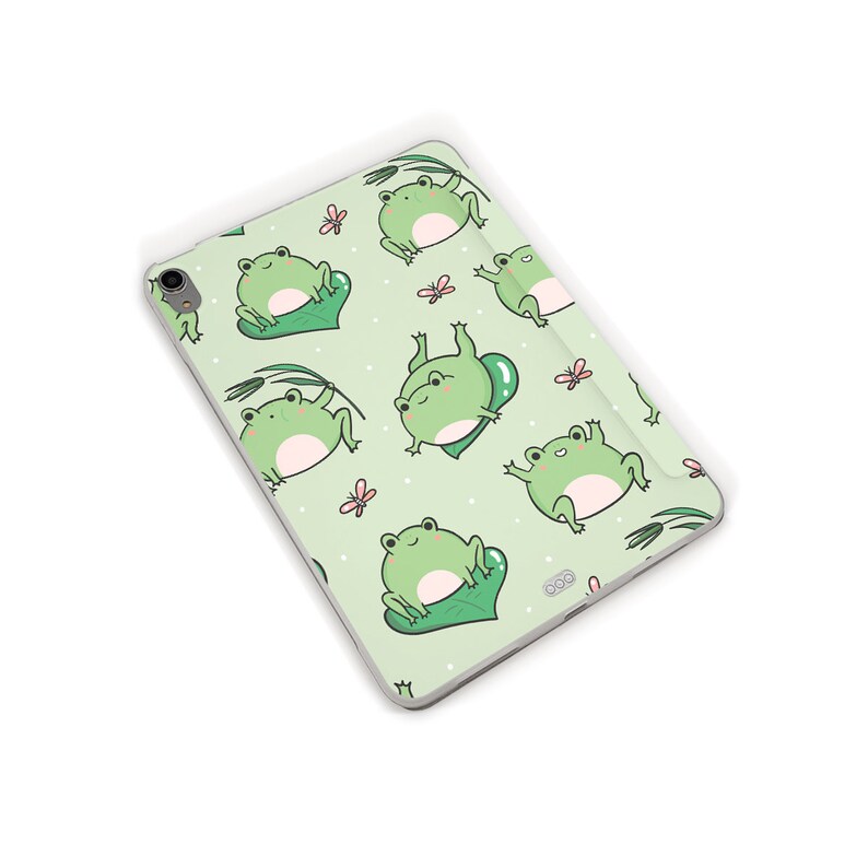Frogs iPad Case Cute Green Frog Pattern for Kids iPad 10.2 Air 5 10.9 ...