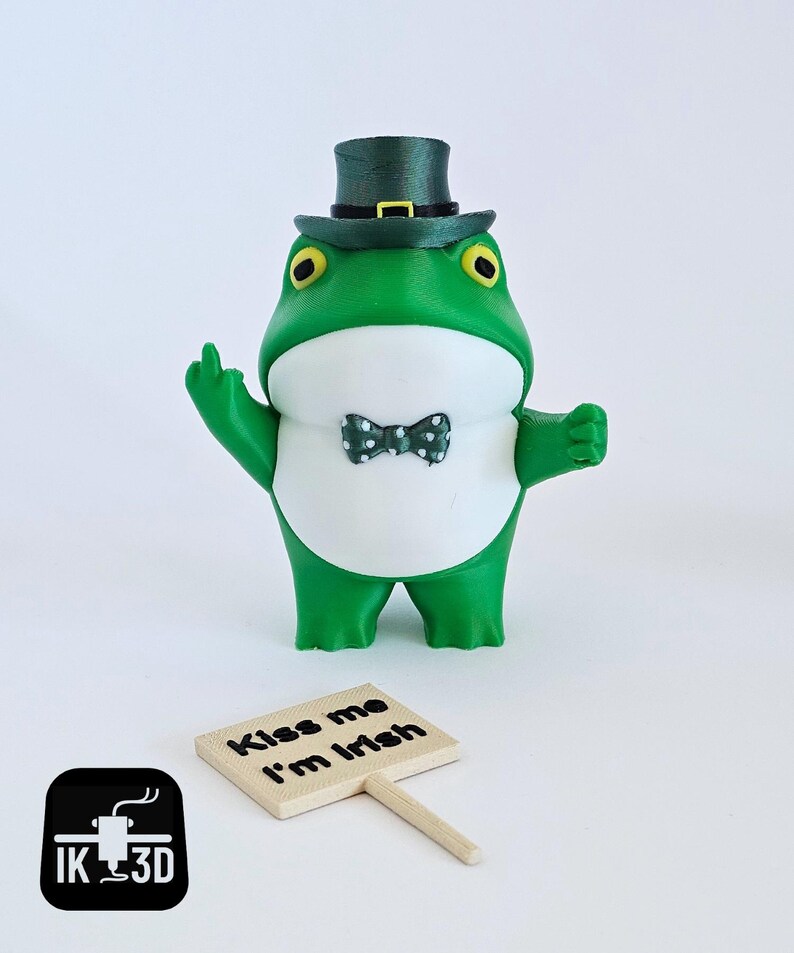 St Patricks Day STL 3D Printing, Frog Flipping the Bird, Frog Figurine ...