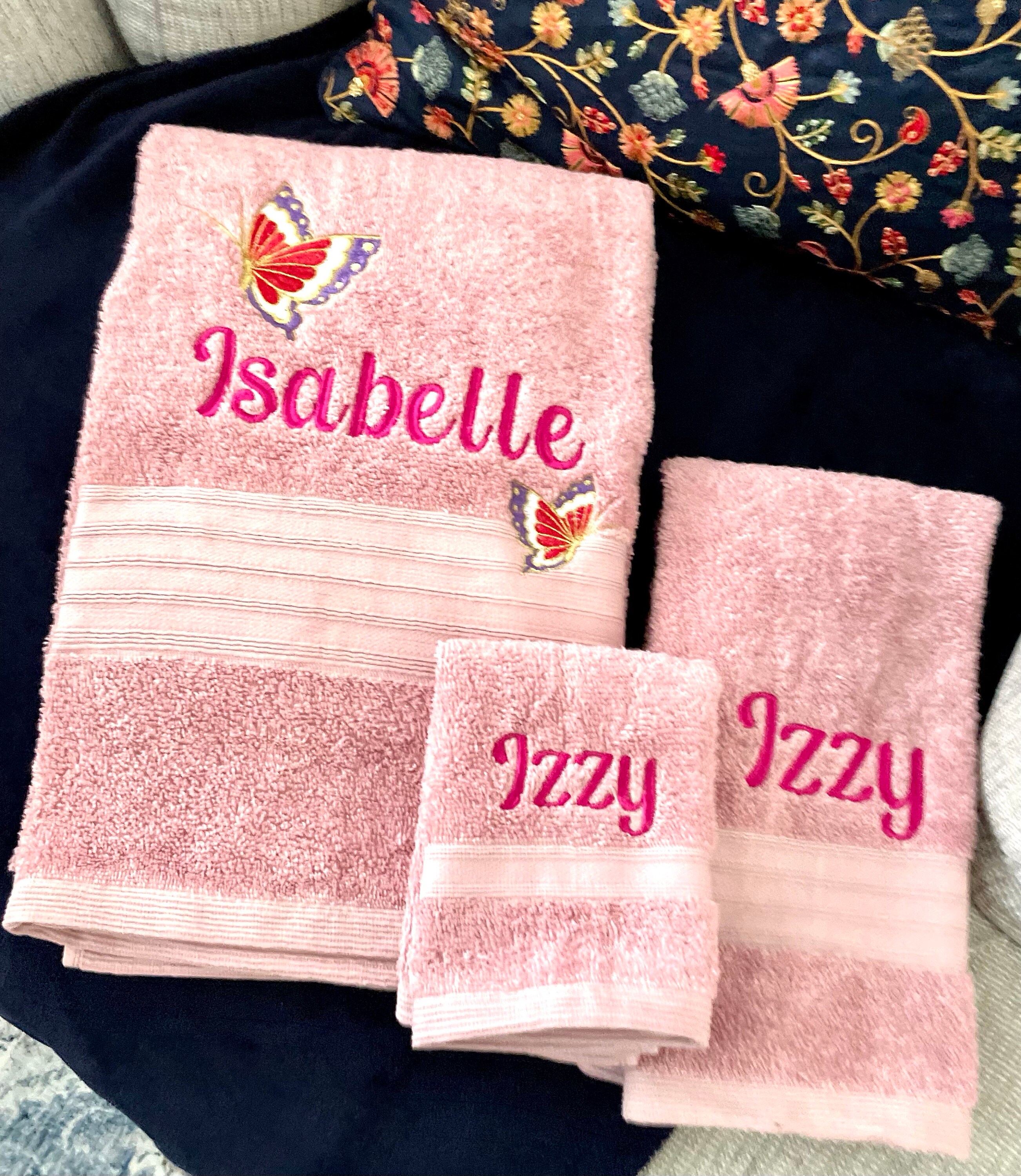 Personalised Bath Towel/ Embroidered Bath Towel/ Bath Towel - Etsy