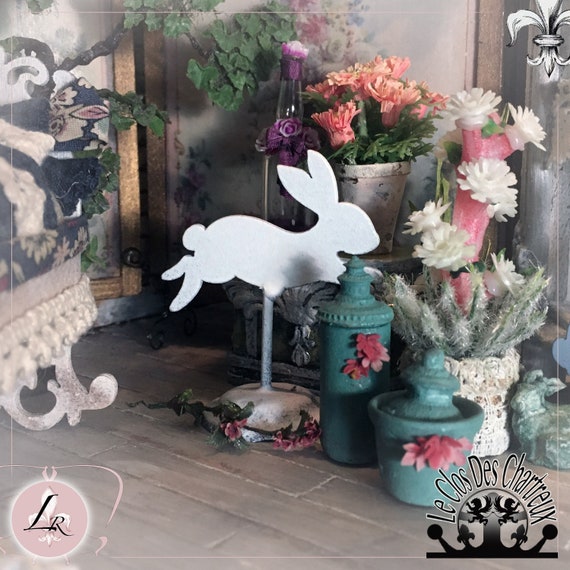 That's Unique Sculpture Rabbit on Foot Rabbit Wedge - Etsy