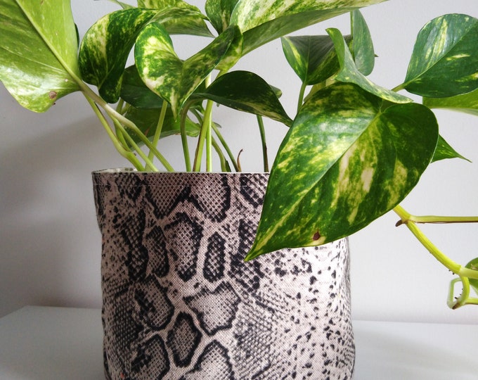 Fabric Pot Cover ø 17cm in Cotton, Double-sided Plant Pot, Skin Snake ...