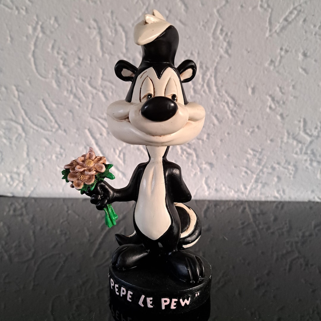 Rare Vintage Pepe Le Pew Looney Tunes Skunk Bobblehead - Etsy Canada