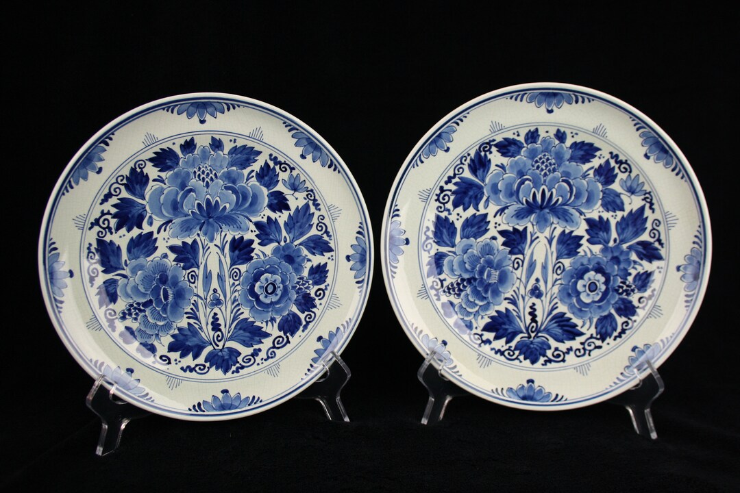 De Porceleyne Fles (royal Delft) Pair of Identical Delft Blue Plates ...