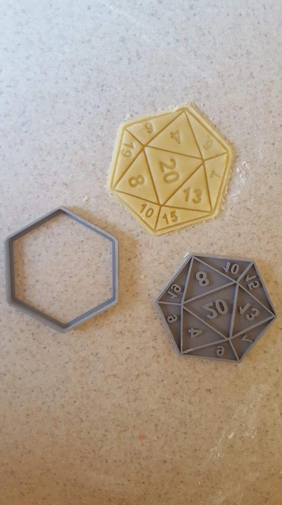 D20 Dice Cookie Cutter With Stamp Great for Pastry Biscuit Icing ...