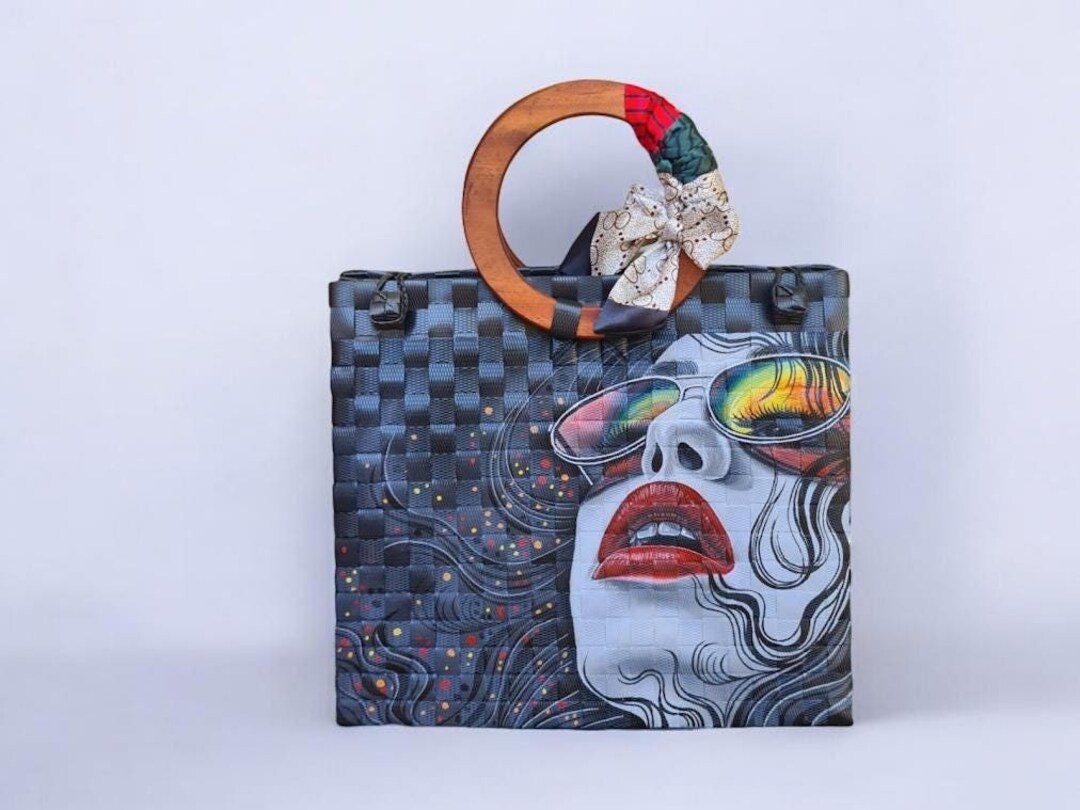 Handpainted Bayong Bag for Art Lovers – Retro Woman With Sunglasses ...