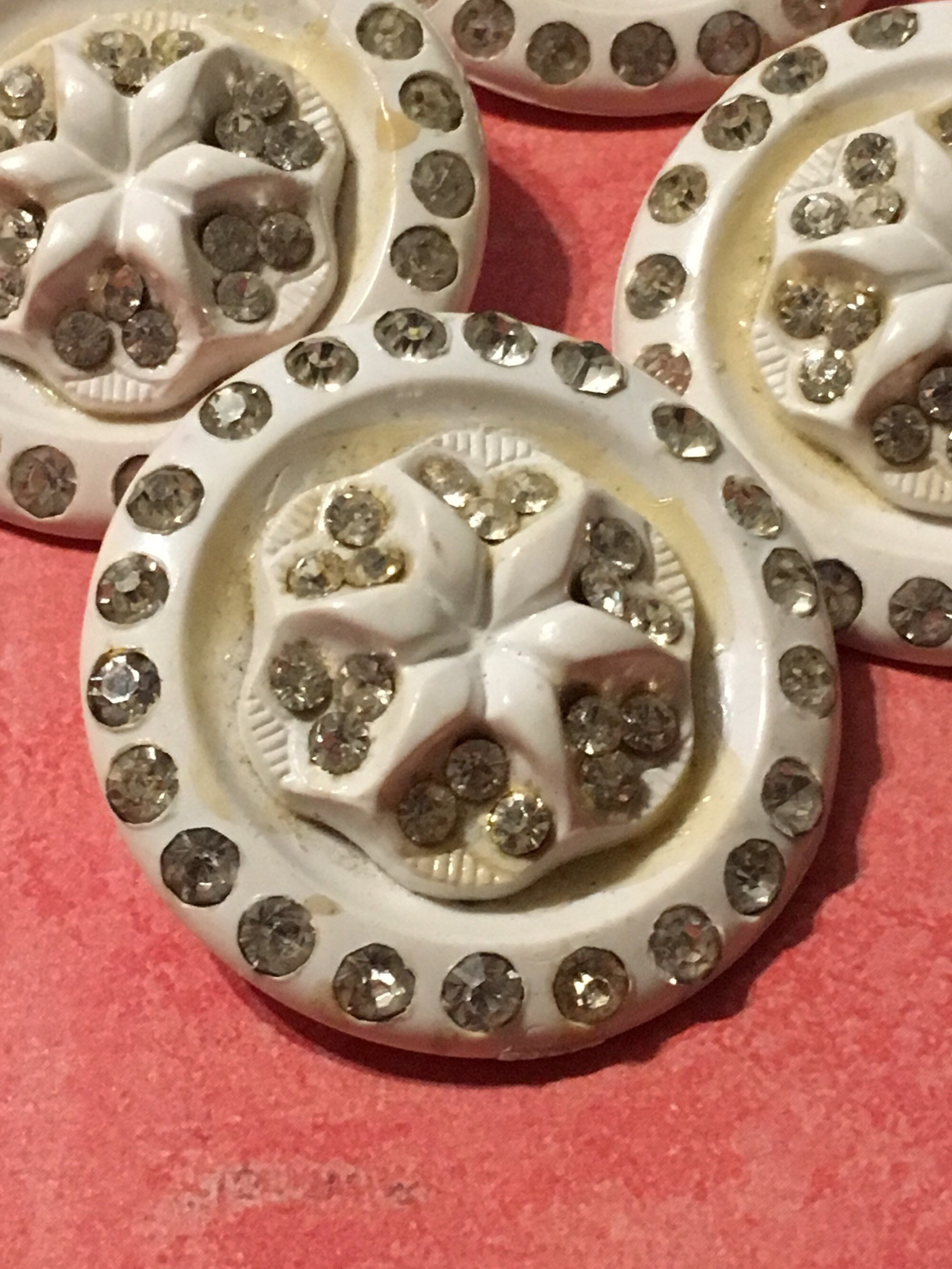 5 Vintage White Rhinestone Buttons Large White Round Buttons - Etsy