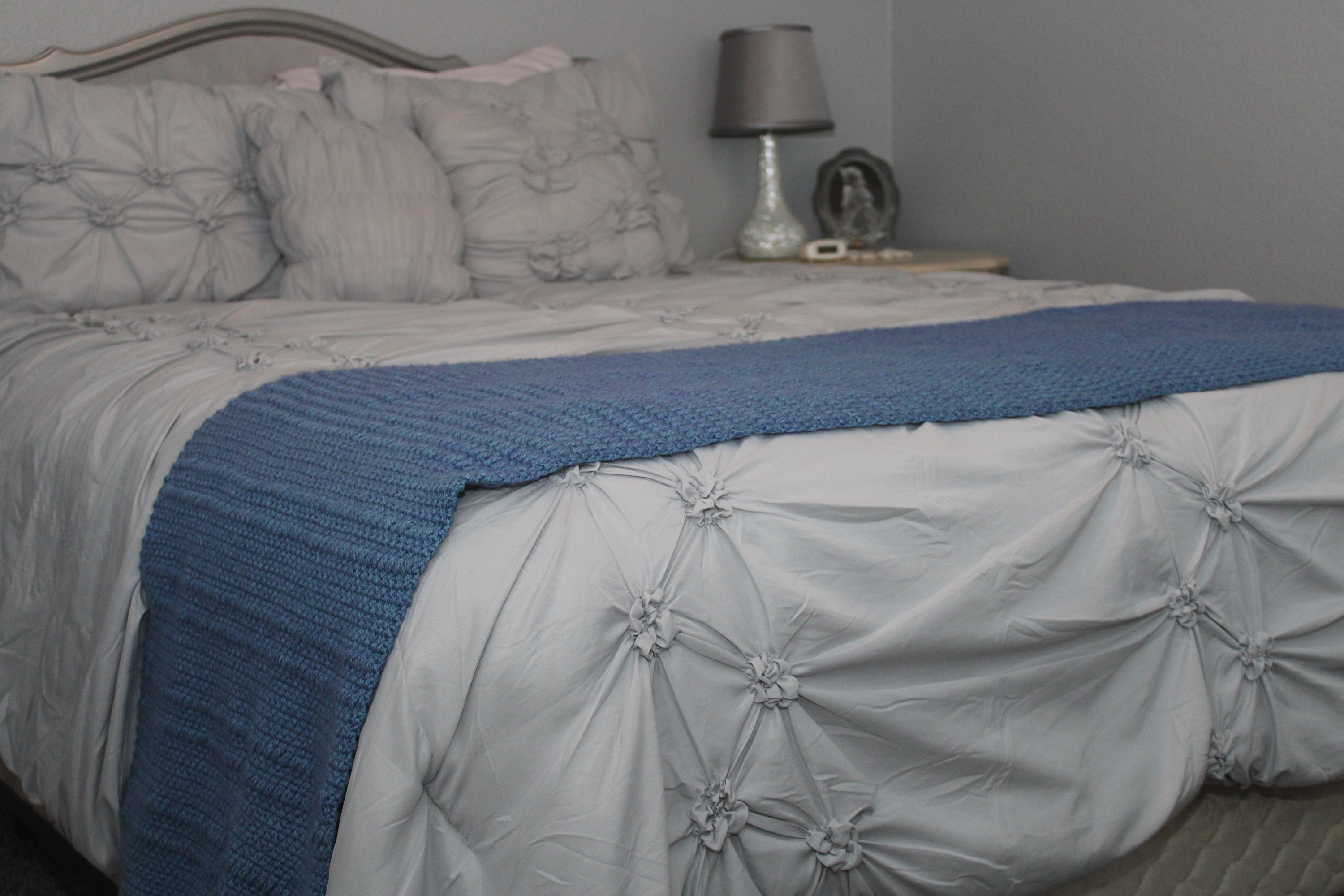 Crocheted King Bed Scarf Pattern - Etsy