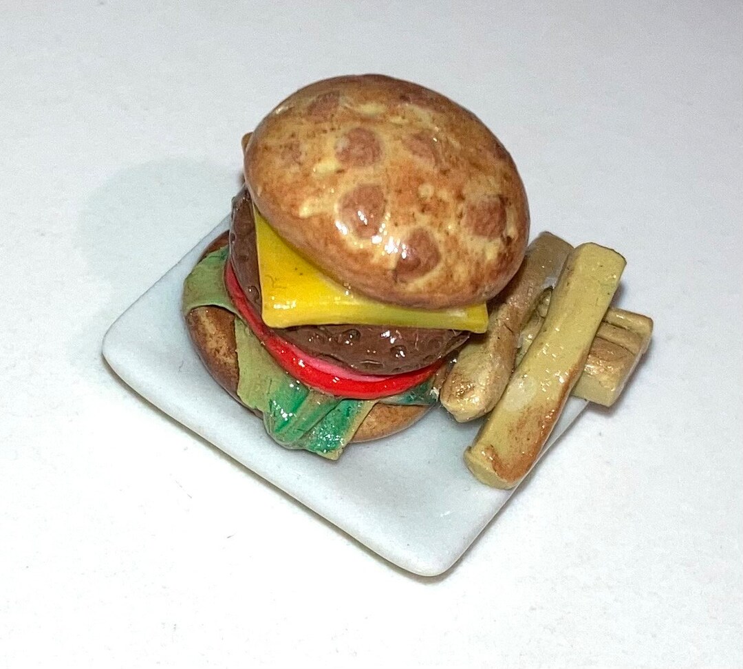 Burger and Fries Dollhouse Miniature 1:12 Scale Diner Mini Food ...