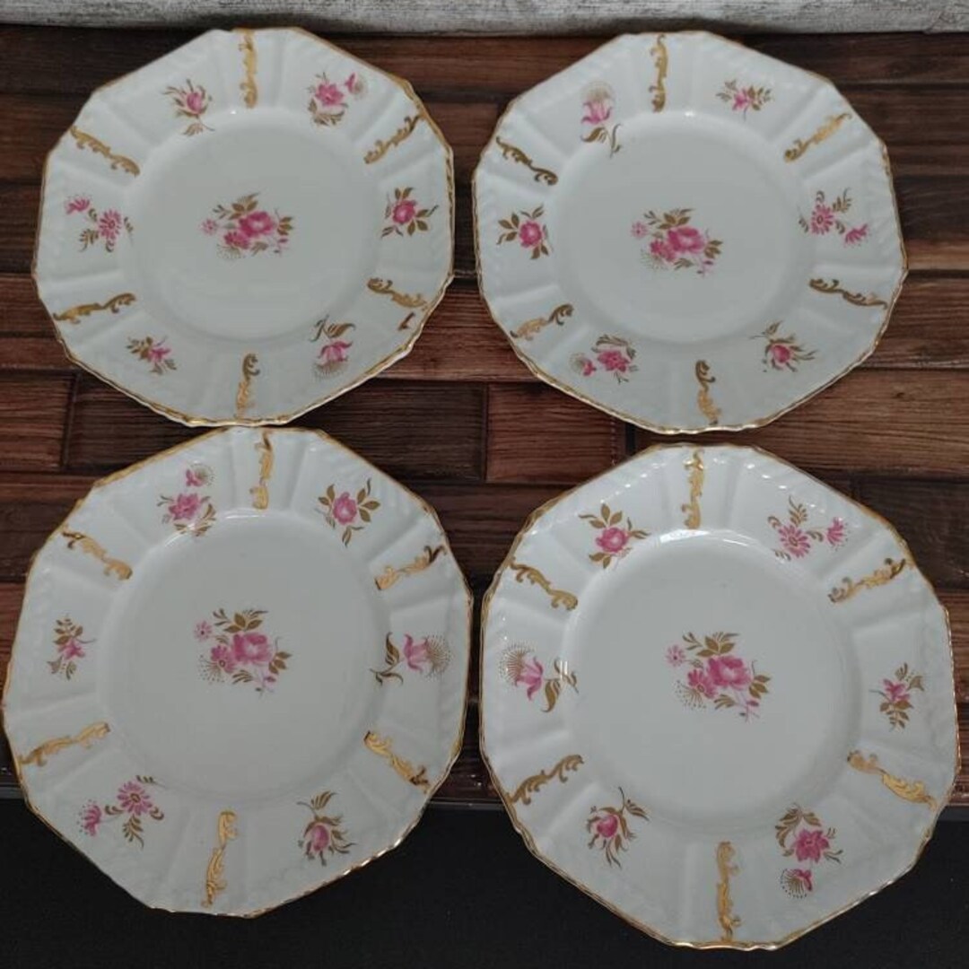4 ROYAL TARA PLATES Made in the Irish Republic Vintage Bread Dessert ...