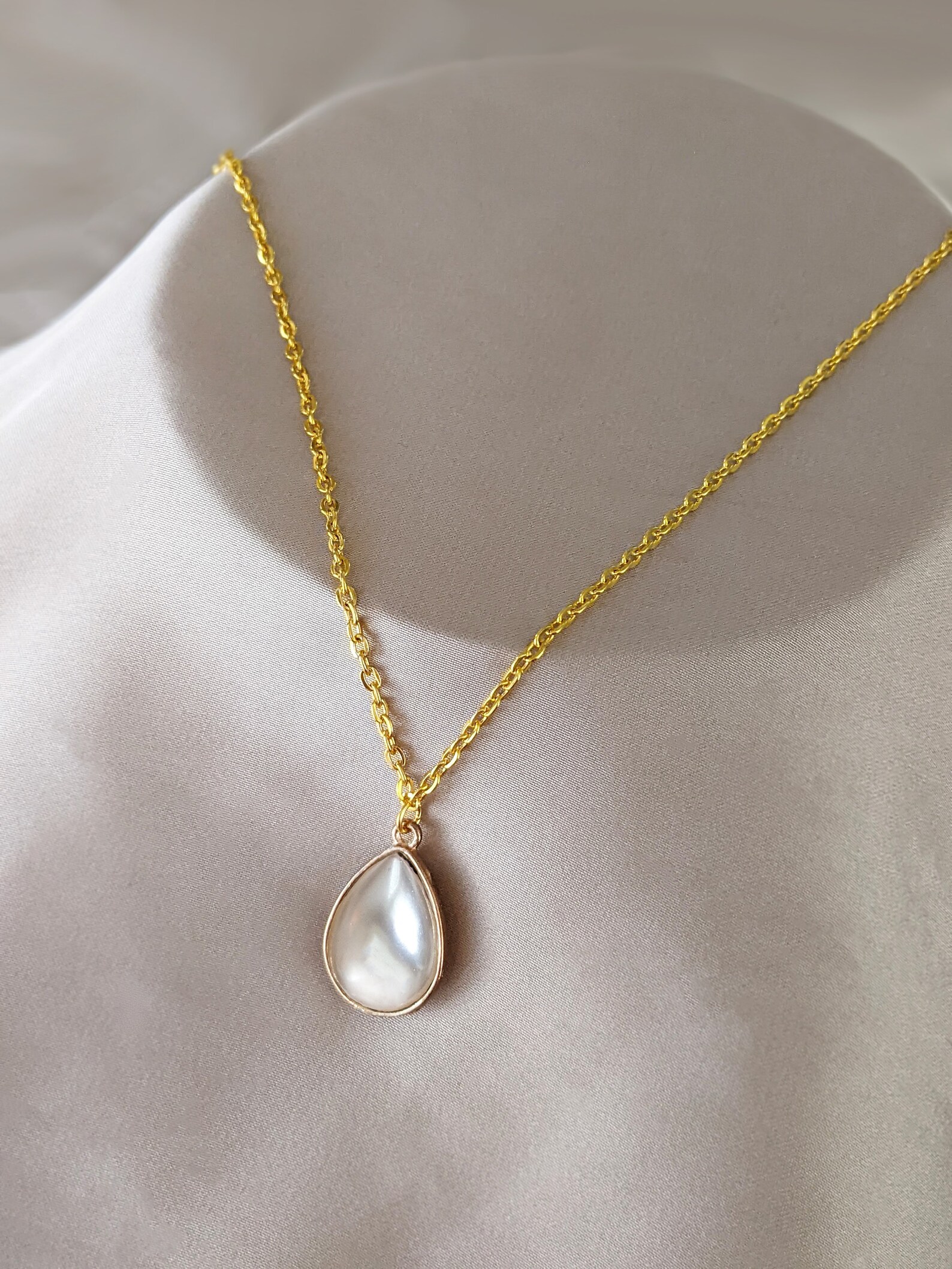 DOUBLE HIJAB PIN - Ivory Pearl Teardrop - Gold Scarf Hijab Jewelry ...