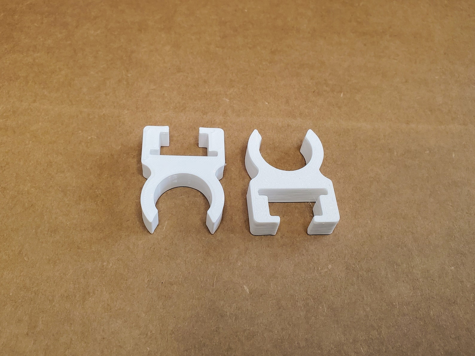 3/4" and 1/2" Square PVC Clips, EMT Pixel Clips - Etsy