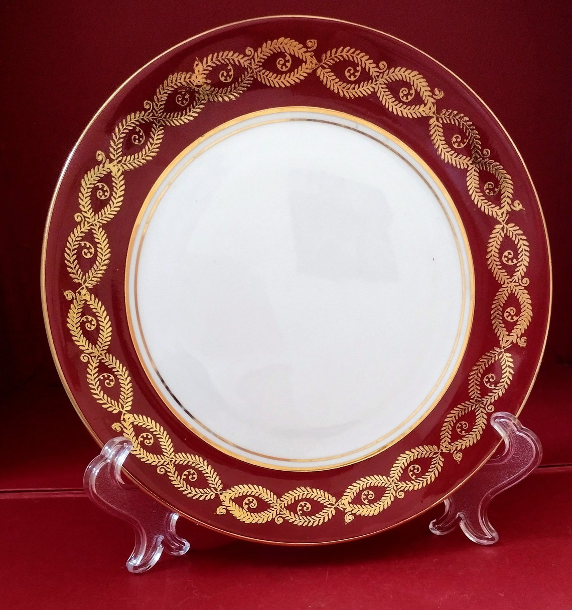 Windsor Gorgeous Bright Red & Gold Collection of Items Bone China Made ... Windsor Gorgeous Bright Red & Gold Collection of Items Bone China Made ...