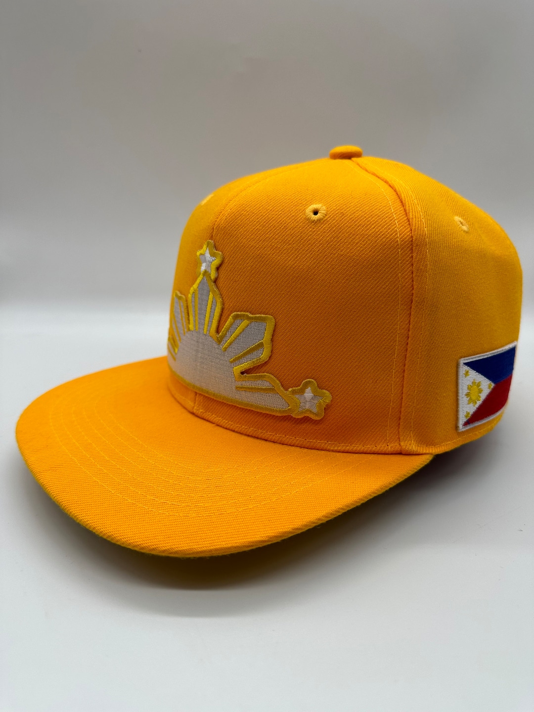 Filipino Philippines Flag Yellow Sun Pinoy Pinay 3 Stars and Sun ...