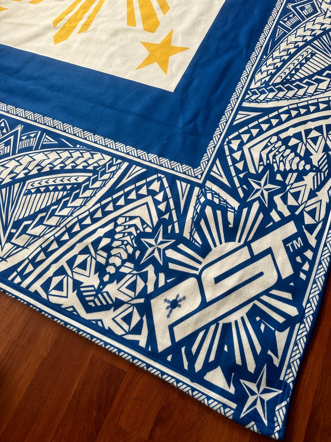 Philippines Filipino Bandana Pstgear Shield Filipino Tribal Blanket 60 ...