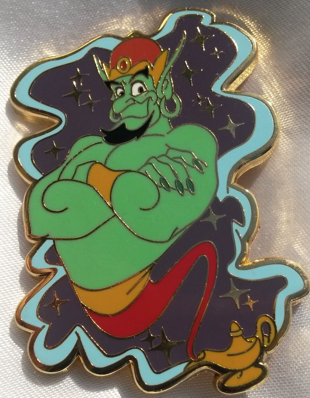 Genie With Magic Lamp Limited Edition of 100 Fairy-tale-pins ( Aladdin ...