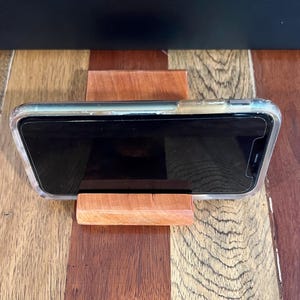 Personalized Cherry Wood Phone Stand - Etsy