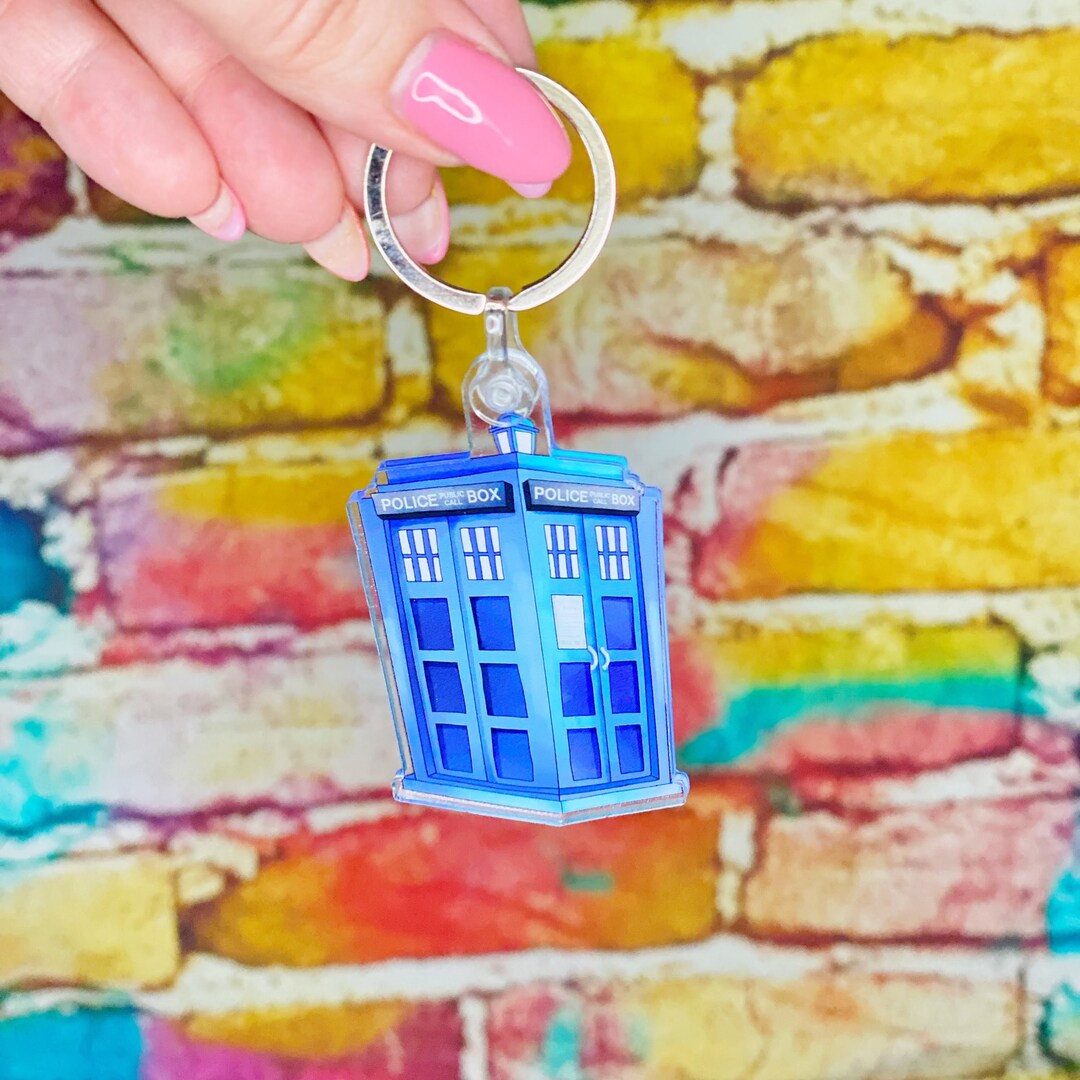 TARDIS Keychain, Doctor Who TV Show Space Ship Acrylic Keychain, Kawaii ...