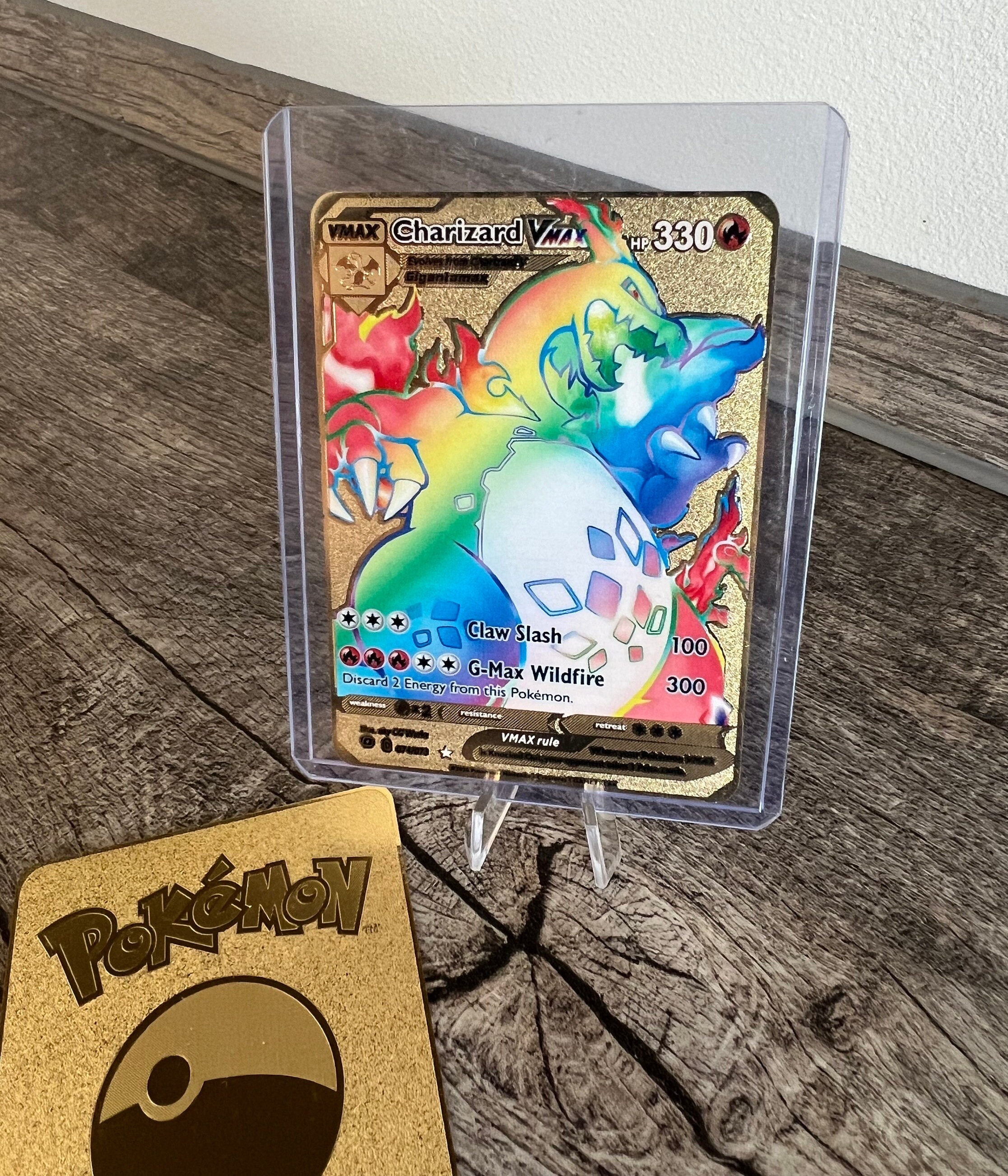 Charizard Charizard VMAX Rainbow Pokemon Card Metal Gift Present Card ...
