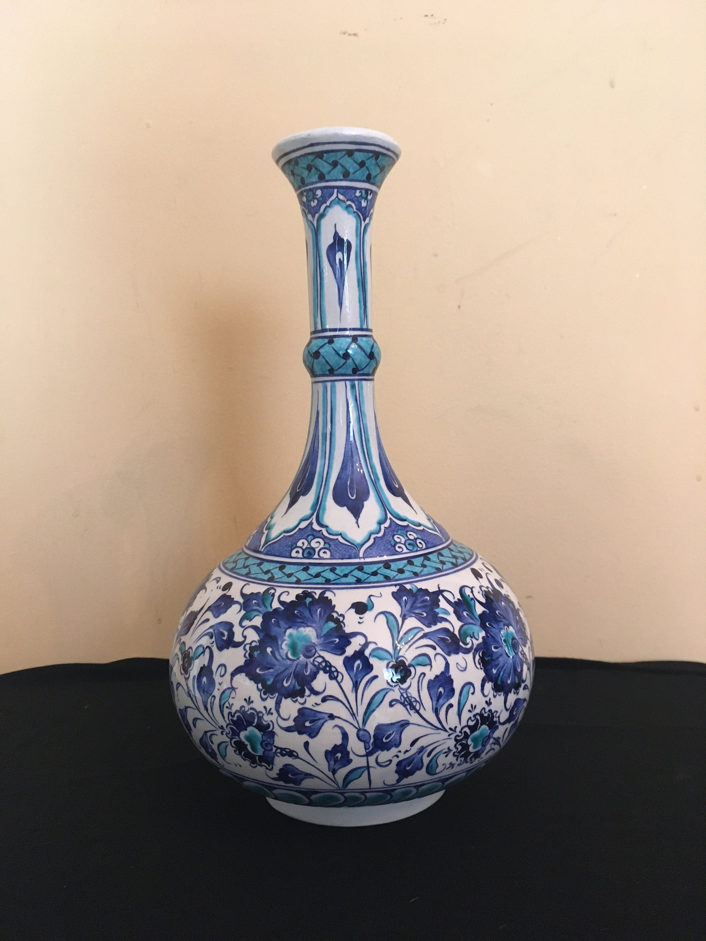 Turkish Hand Painted Ceramic Art Pottery Teardrop Vase, Marmara Cini ...