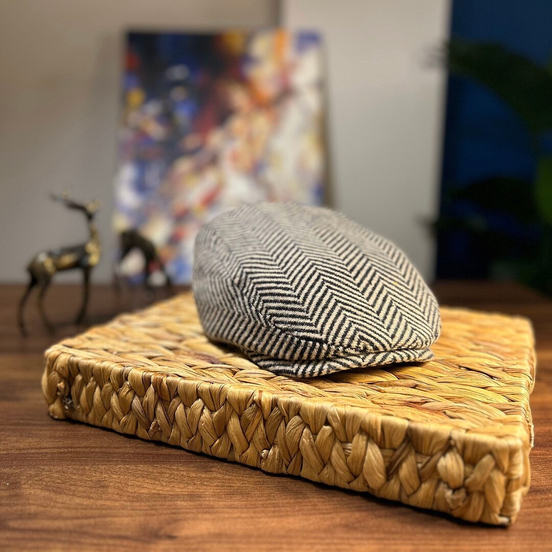 White Black Crowbar Hat, Wool London Cap, Irish Plaid Hat, Peaky ...