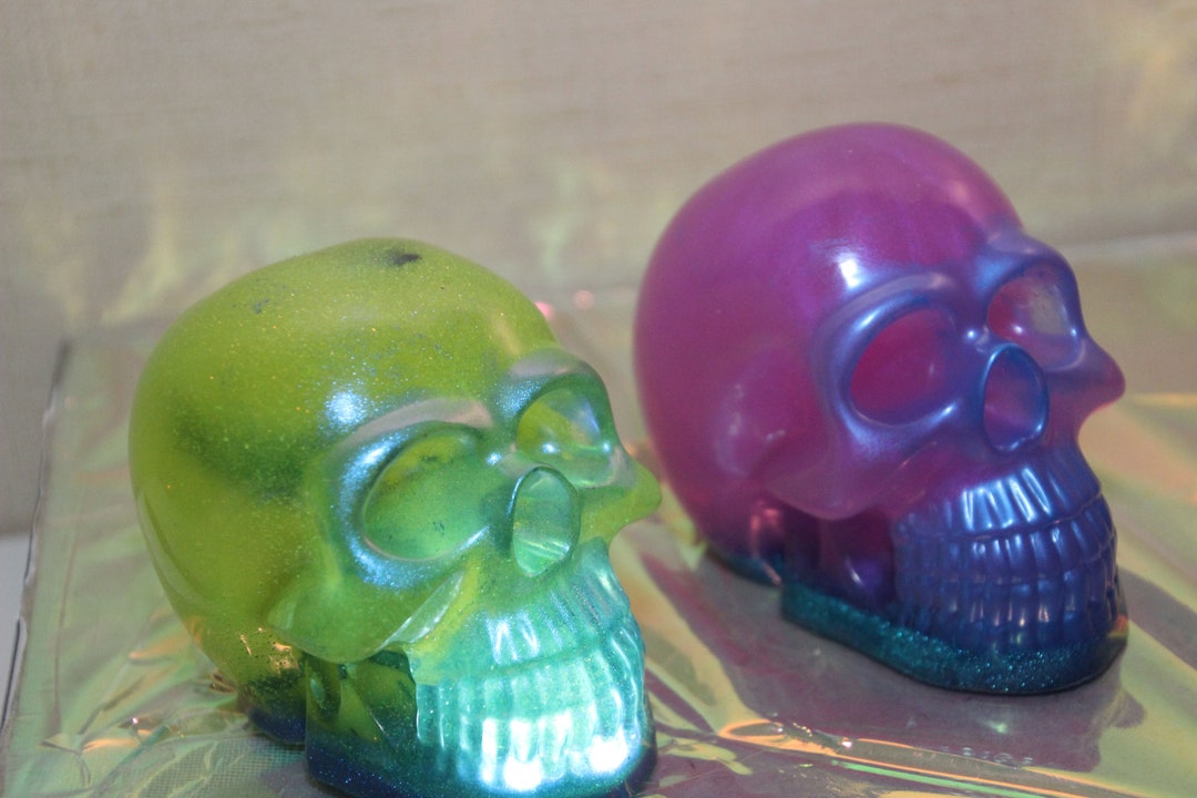 Small Skull Figurine, Lighted Skull Figure, Skull Paperweight, Home ...