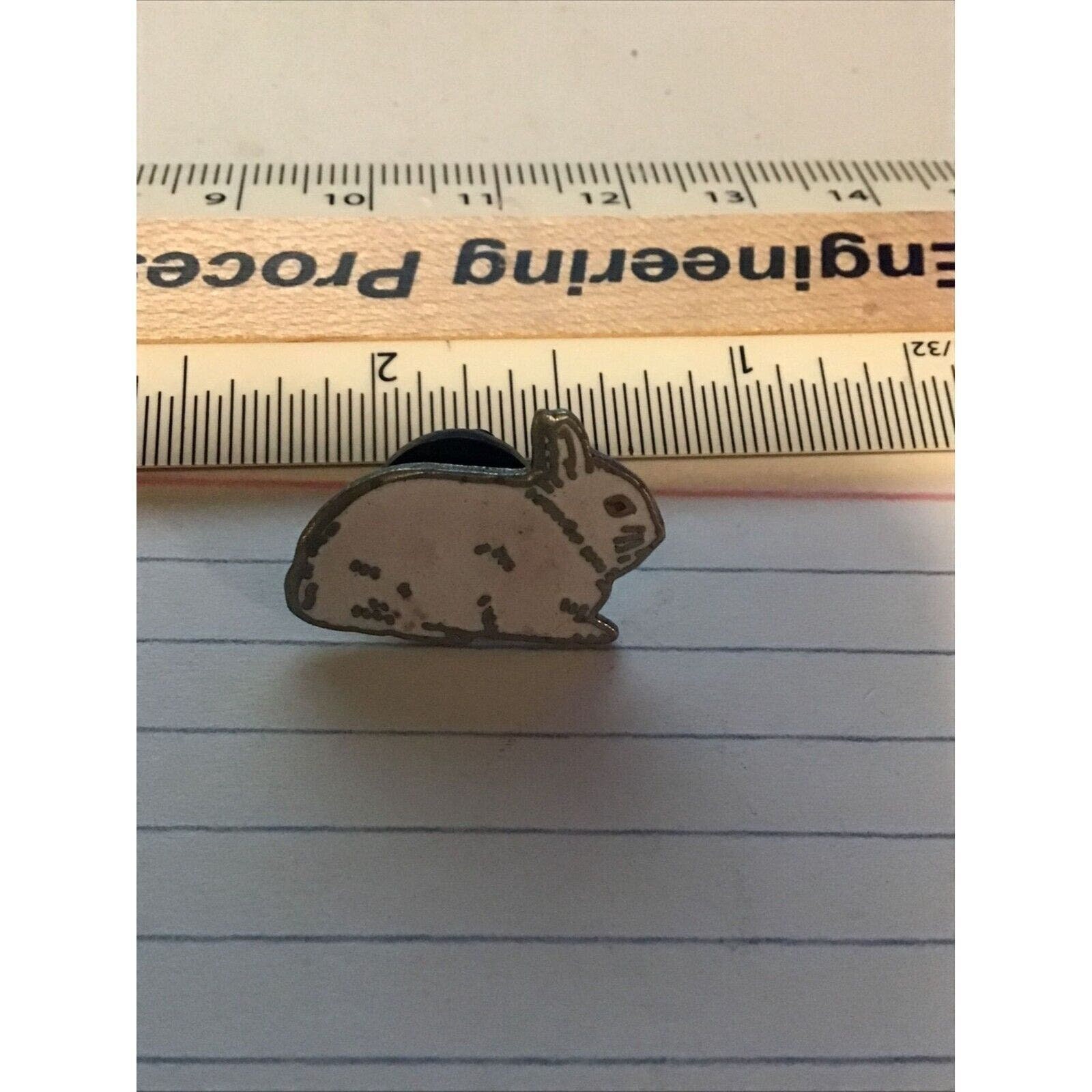 Vintage White Bunny Rabbit Lapel Pin - Etsy
