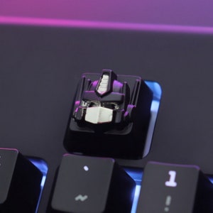 Luxurious Optimus Prime Keycap Transformer Anime Metal Keycap for ...