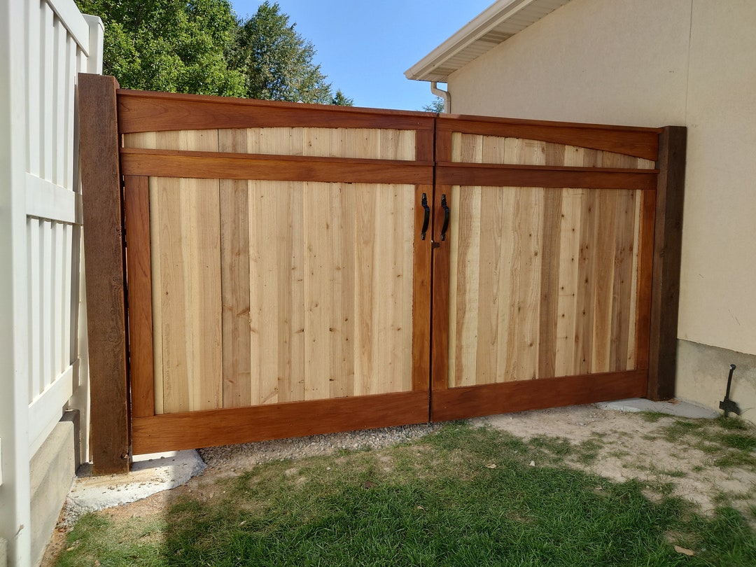The Essex. Custom All Wood Gate. Cedar Gate Frame, Cedar Gate Pickets ...