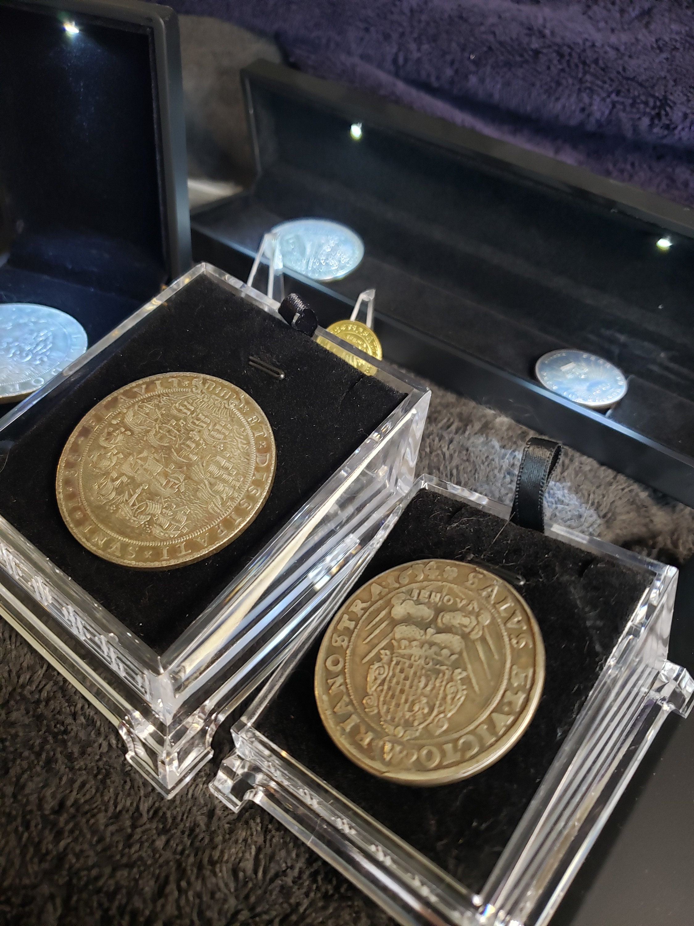 Tetragrammaton 1588 Coin/medal Issued by Queen Elizabeth Inscribed on ...