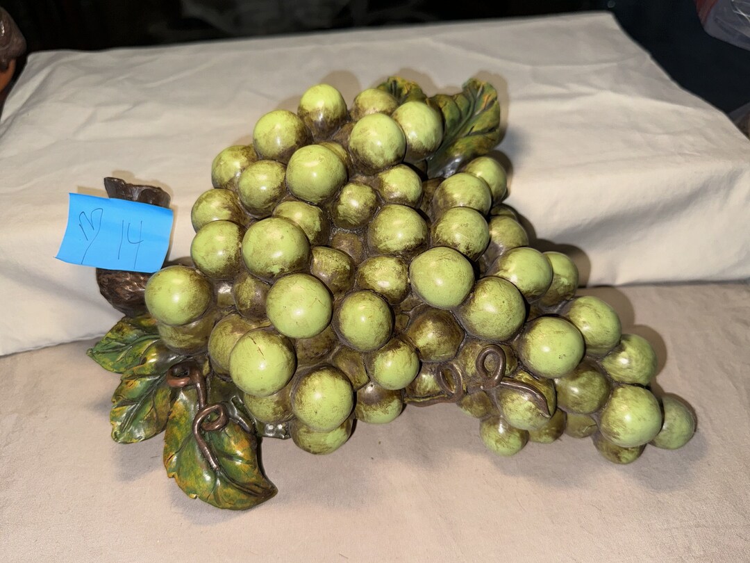 VINTAGE GRAPE VINE Wall Art Wall Hanging Kitchen Decor Vintage Art ...