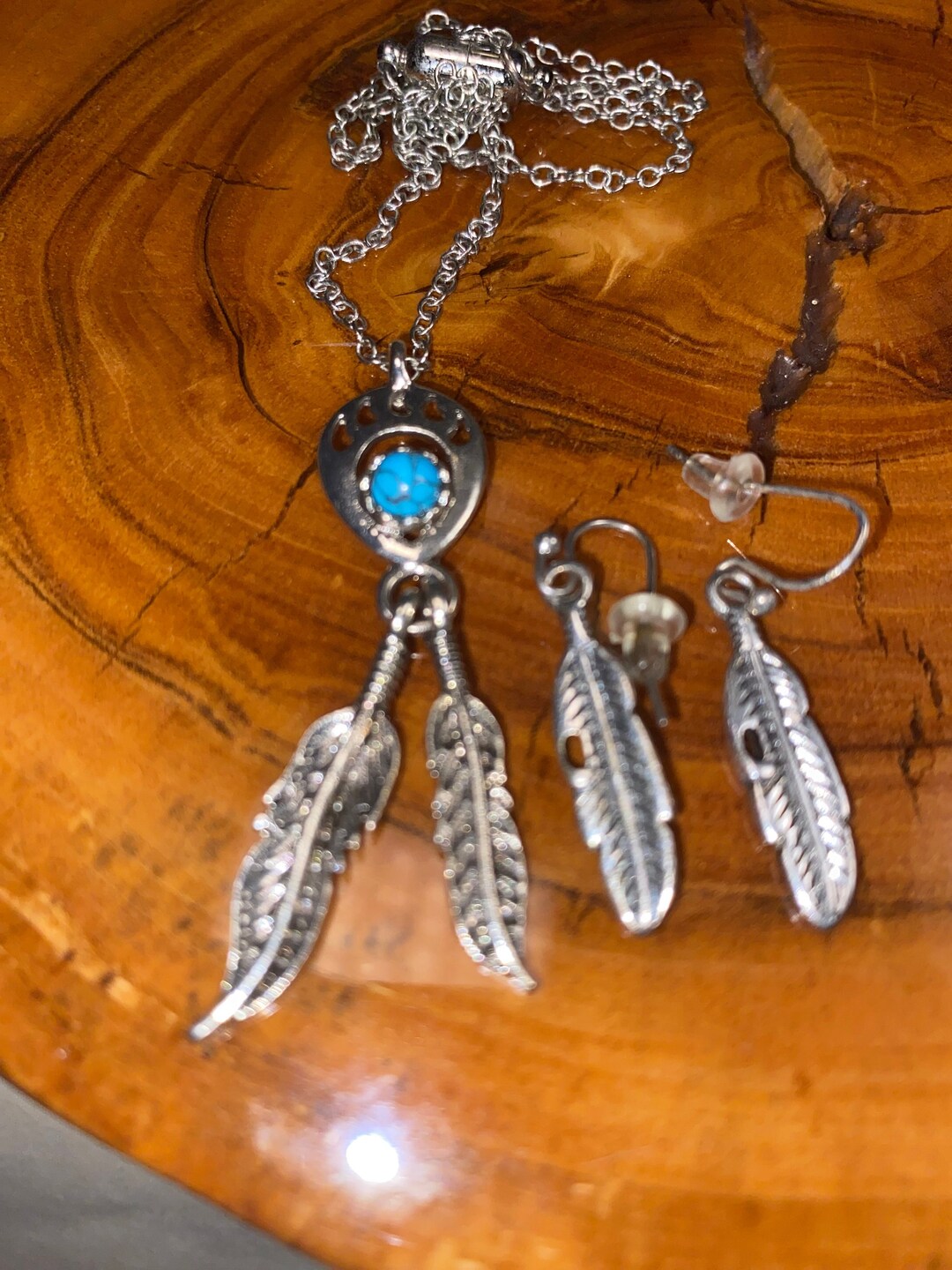 NATIVE AMERICAN STERLING Silver Bear Paw Necklace Set Sterling Bear Paw Feather Necklace Set ...