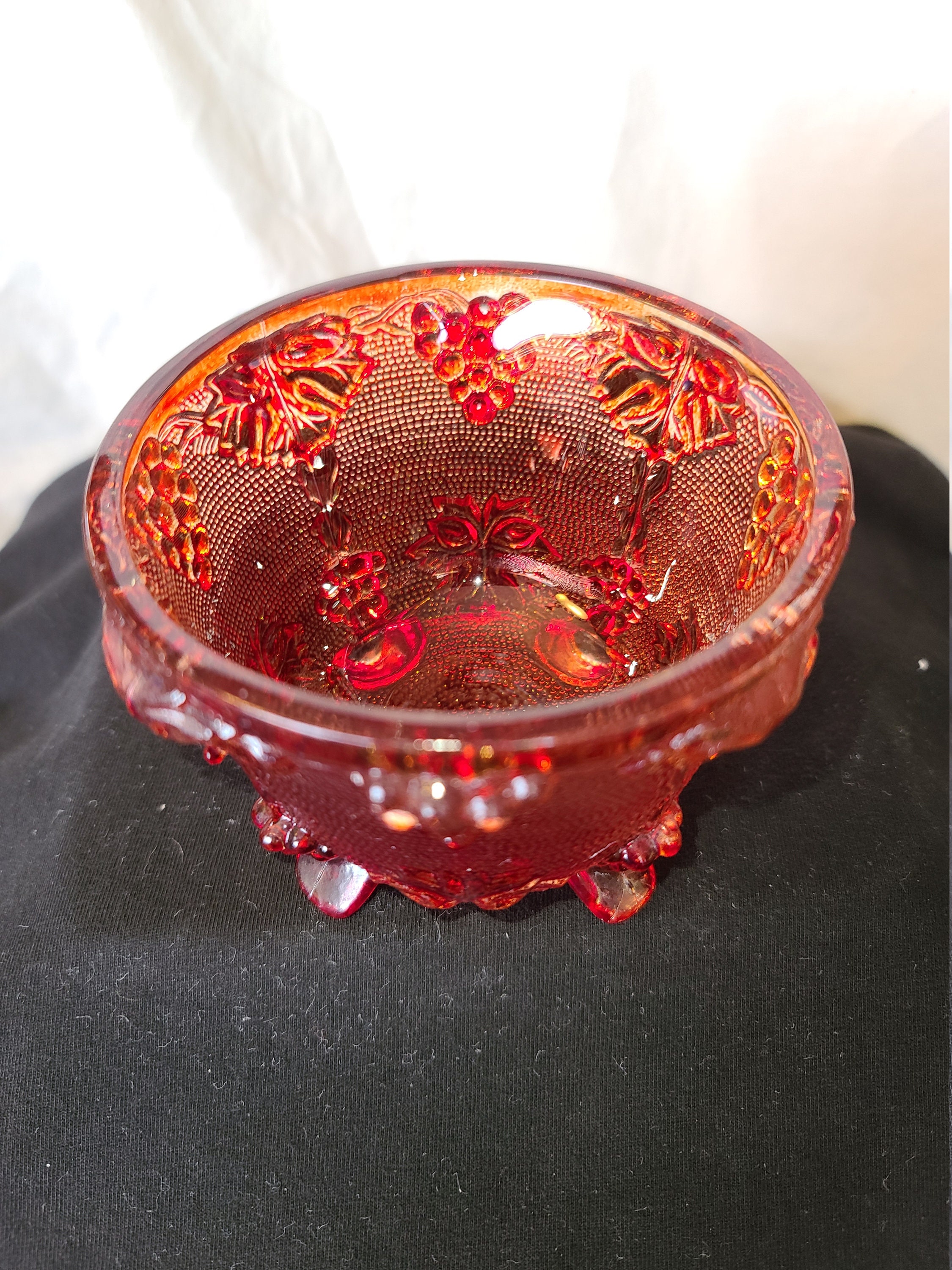 VINTAGE CARVED RED Footed Dish Vintage Footed Bowl Collectable Glass ...