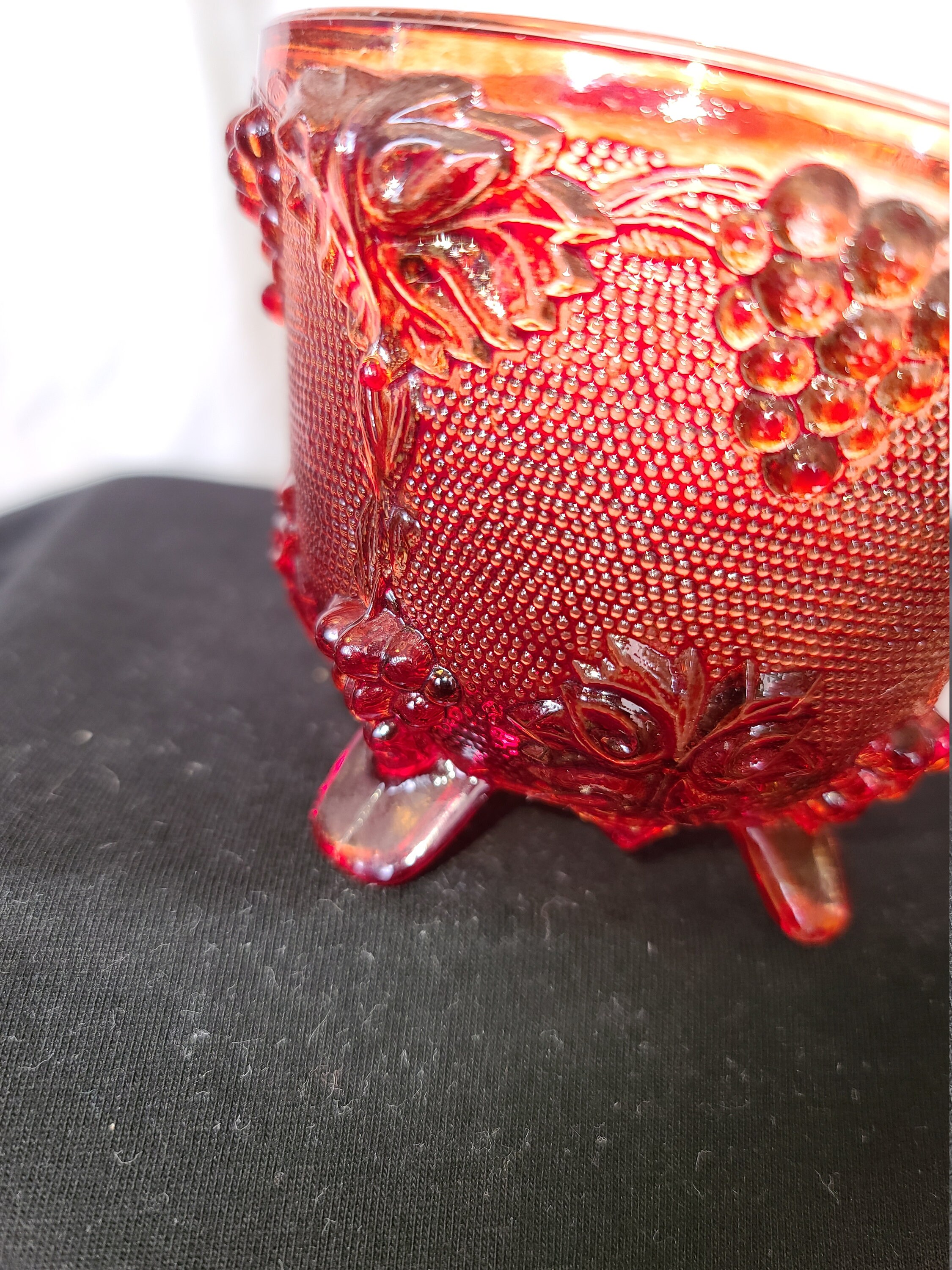 VINTAGE CARVED RED Footed Dish Vintage Footed Bowl Collectable Glass ...