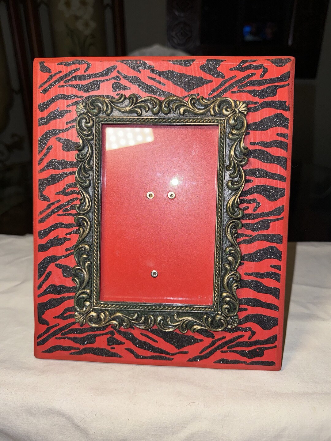 VINTAGE CAVED ZEBRA Stripe Picture Frame Easel Frame Red Frame Vintage ...