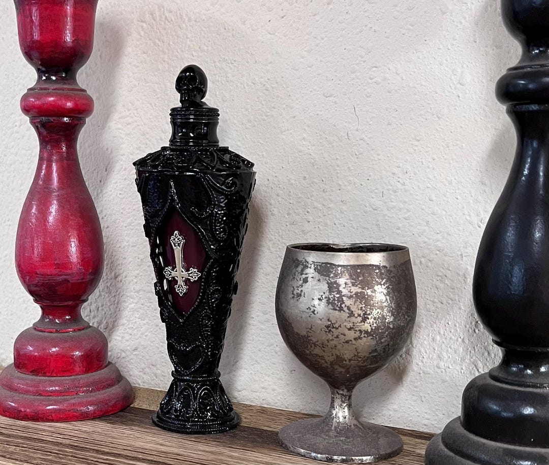 Skull Vial (black With Dark Red Window) - Your Choice of Oil – Organic ...
